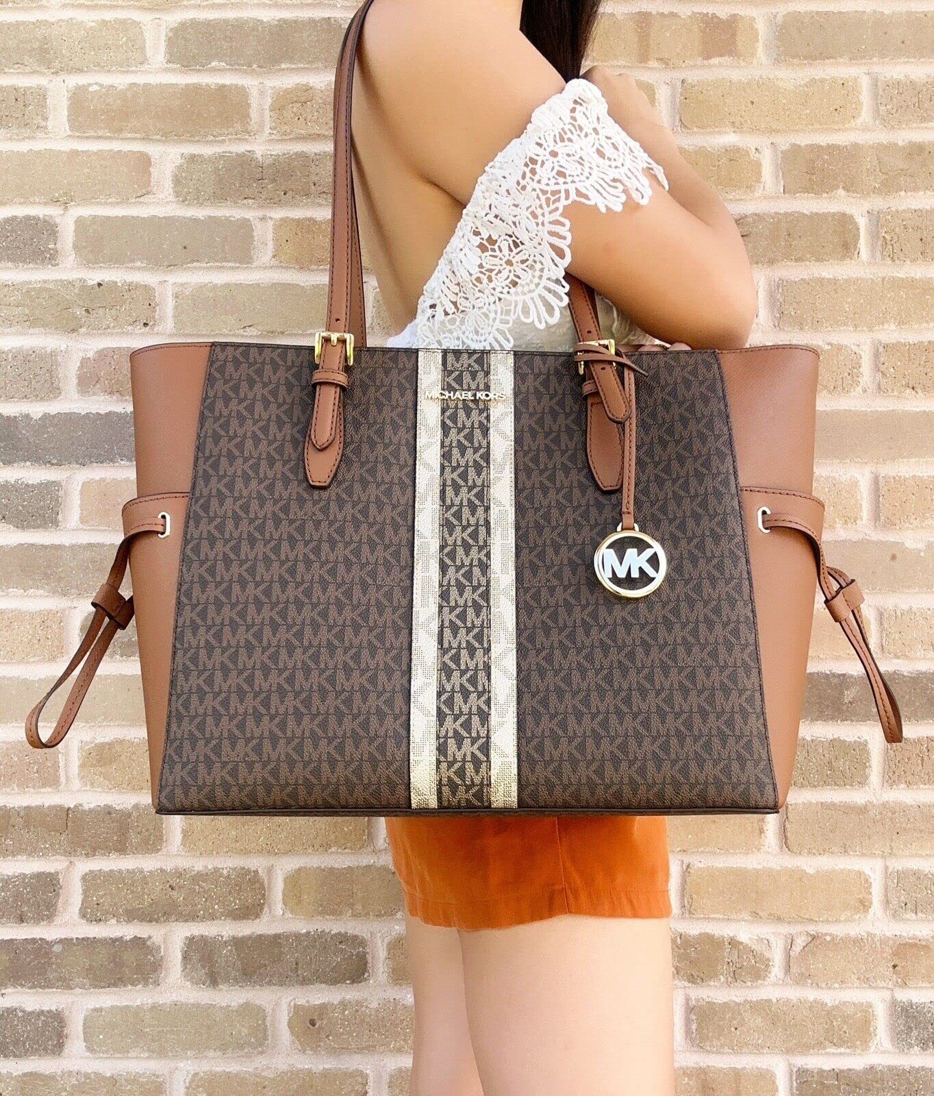 Michael Kors Gilly Large Drawstring Zip Tote Brown Multi Luggage Stripe Bundled Jet Set Large Double Zip Phone Wristlet MK Brown Stripe