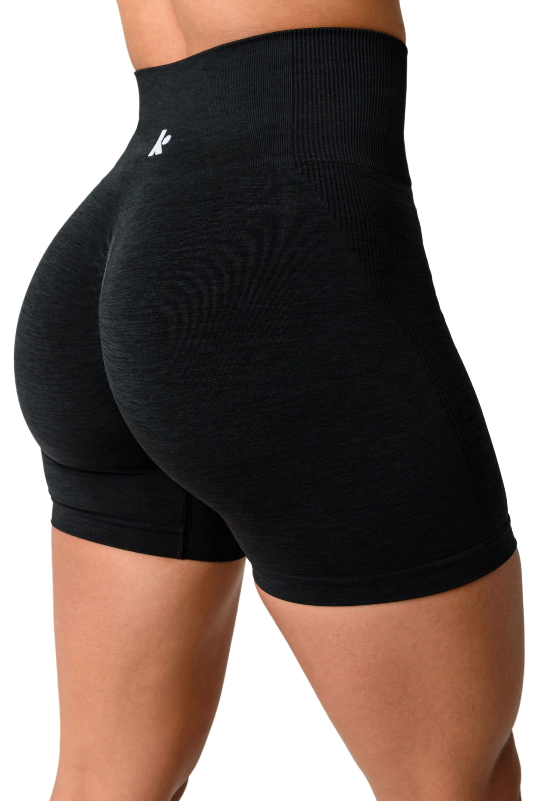 Kamo Fitness Eos Seamless Scrunch Shorts (Black Beauty, M)