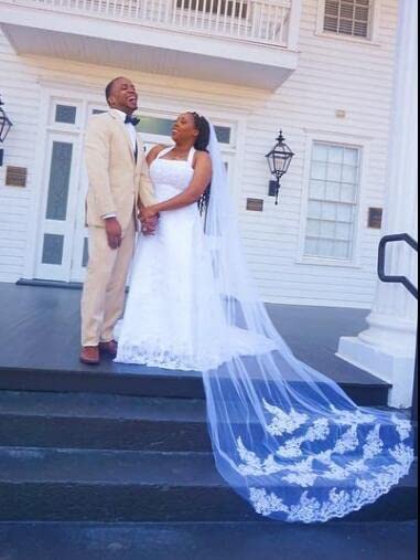 MisShow Ivory Lace Edge Cathedral Length Wedding Bridal Veil with Comb