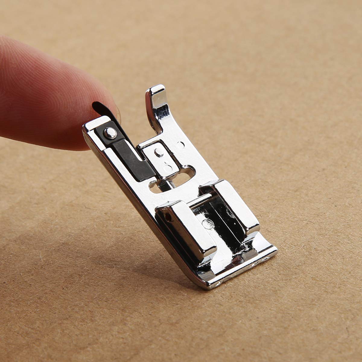 Heyous 2pcs Presser Foot Overcast Presser Foot for Brother, Janome, Kenmore, Babylock, Toyota Sewing Machines