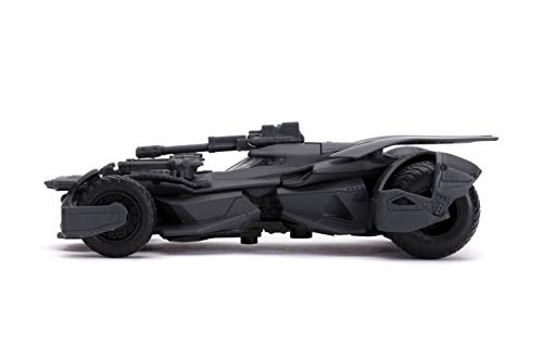 Jada Toys DC Comics Justice League Batman & Batmobile 1:32 Die - Cast Vehicle with Figure,Black