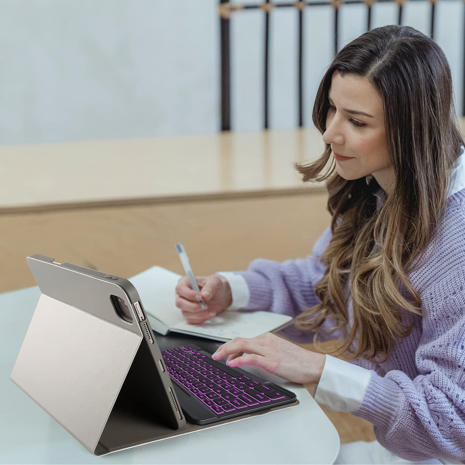 Keyboard Case for 11 Inch iPad Pro 3rd Gen 2021 / 2nd 2020 & iPad Air 4th Generation 10.9 Inch, Detachable Wireless BT Keyboard 7 Color Backlit, Tablet Cover with Pencil Holder - Silver