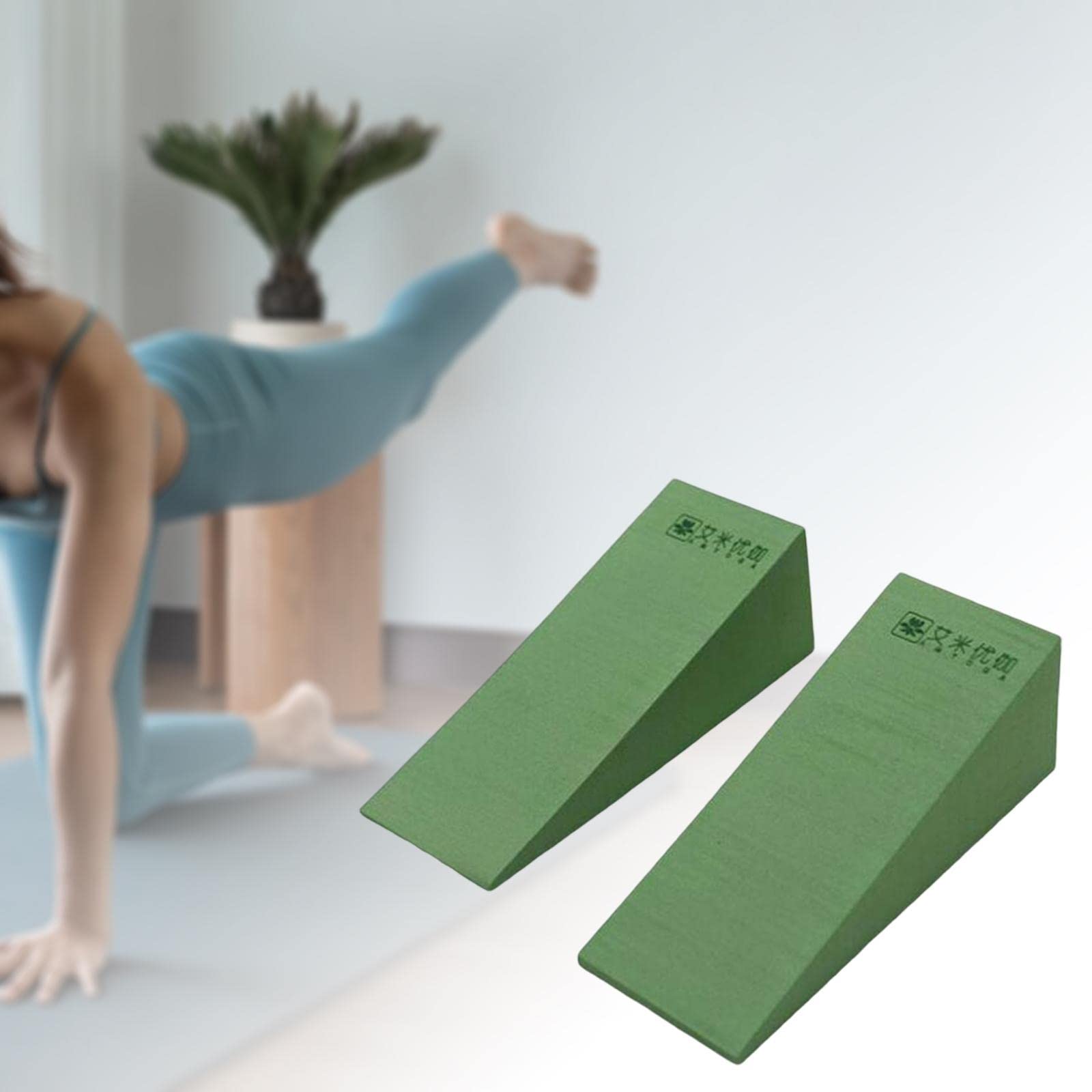 Newmind Yoga Blocks Wrist Wedge Lightweight Accessories Supportive for Gym Plank, 2 Pieces, 15x6x5cm