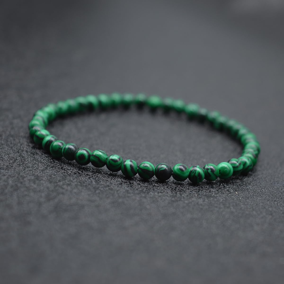 KIKILA 4mm Mini Gemstone Energy Bracelets Crushed Stone Beaded Bracelet Natural Stone Charm Beaded Small Couples Bracelets for Women
