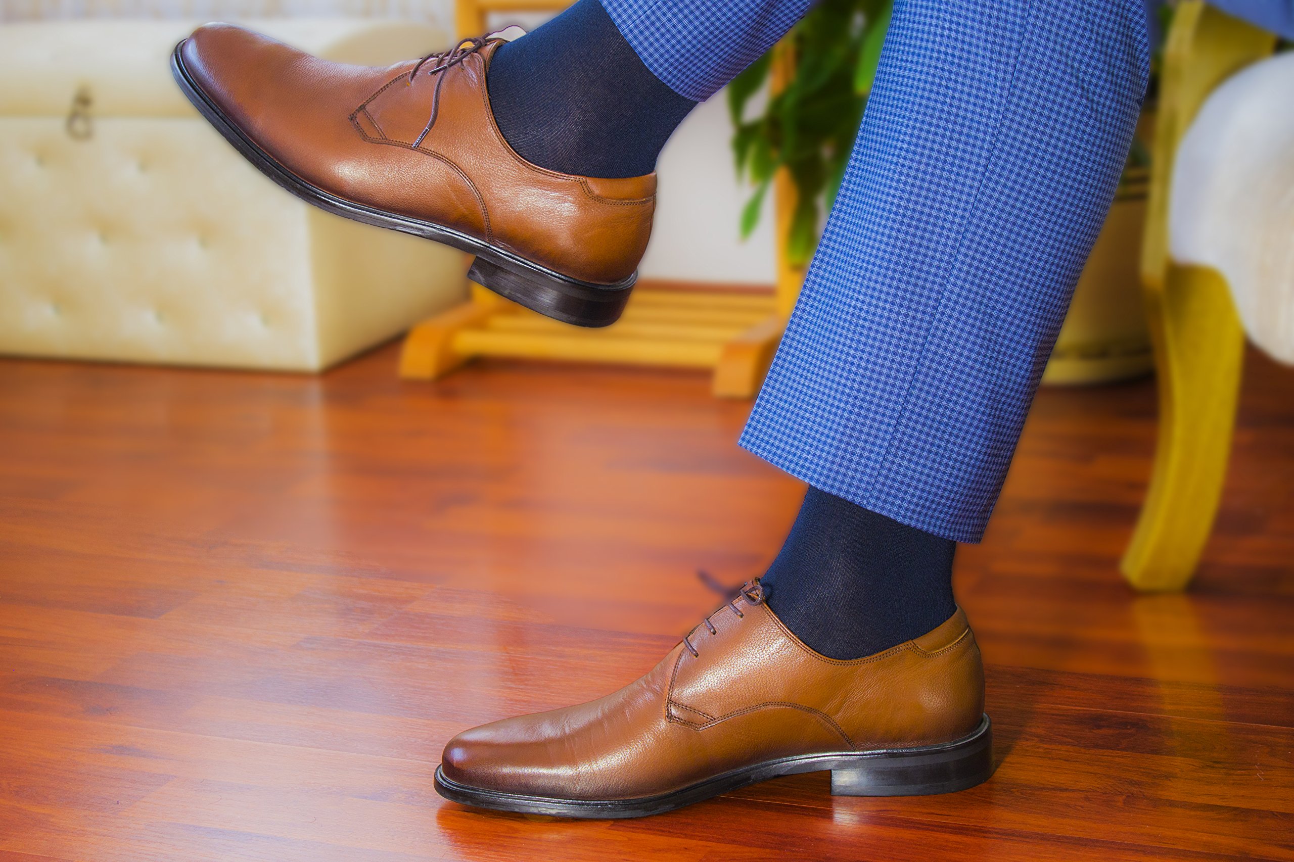 Hugh Ugoli Men's Bamboo Dress Socks for Business & Trouser, Thin & Seamless Crew Socks, 4 Pairs with Gift Box, Navy Blue, Shoe Size: 8-12
