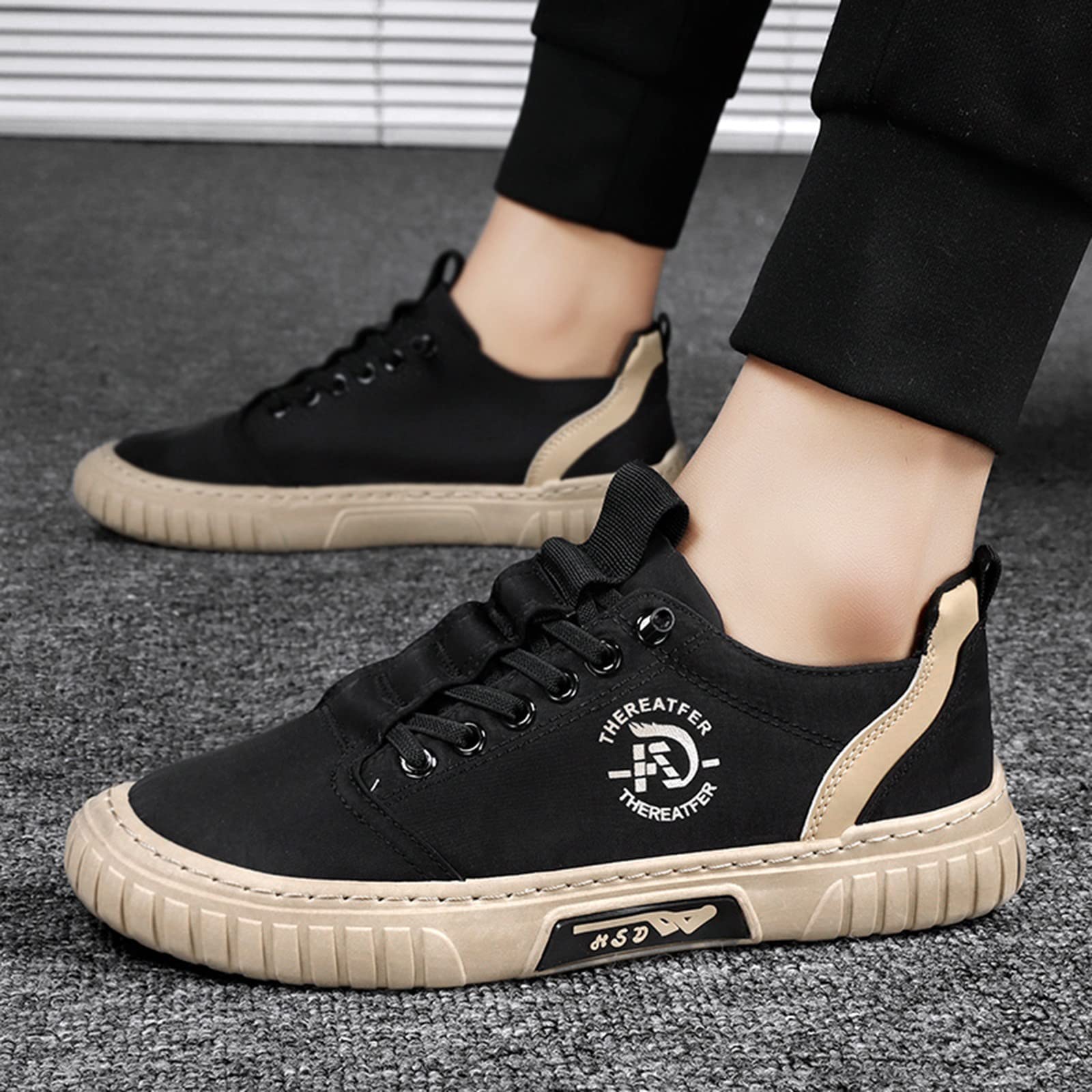 Men Low Top Breathable Casual Walking Shoes Canvas Men Shows Black