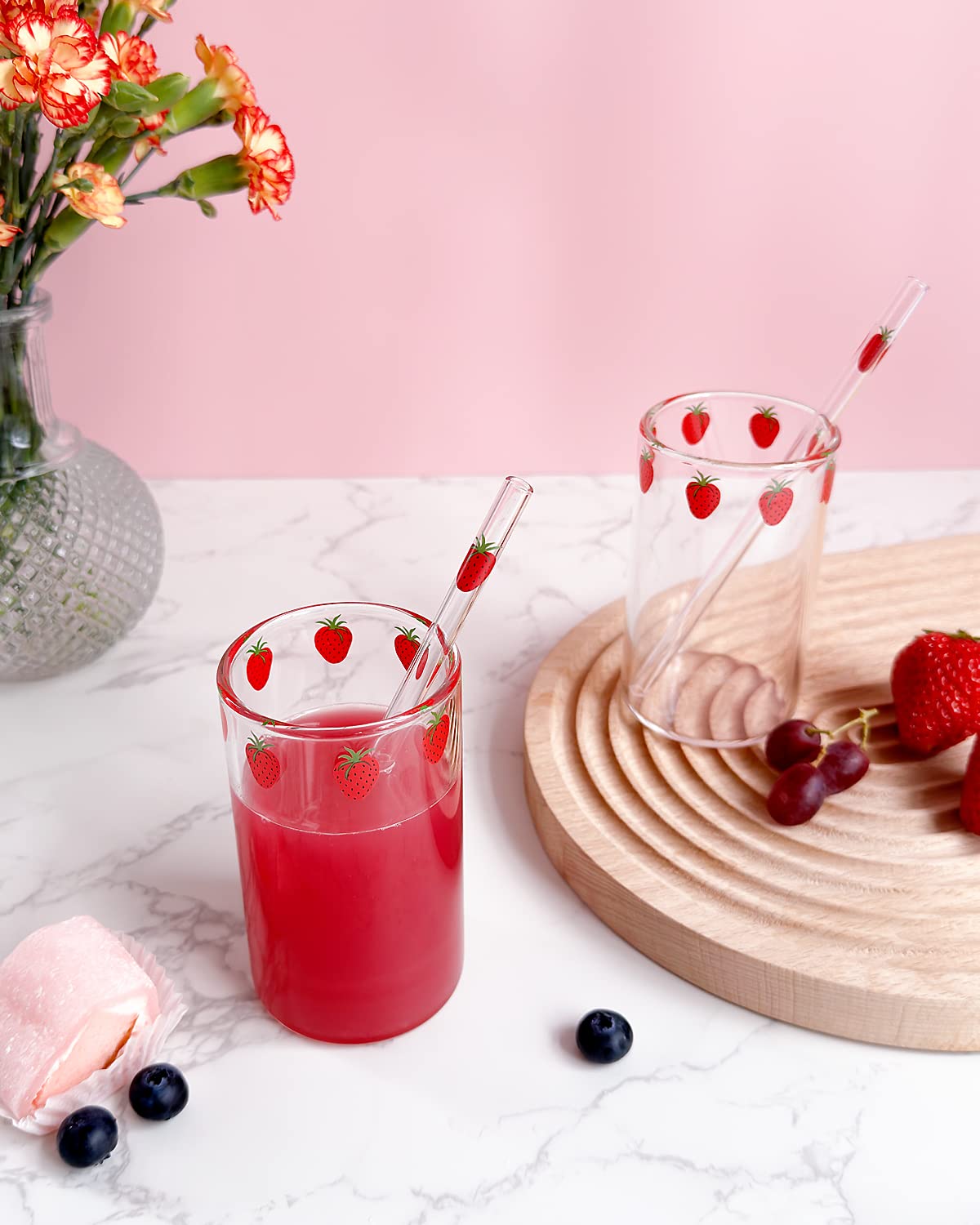 Kreapa strawberry cups 2 SetsCute glass strawberry cups 300ML straw glass cups, Cute strawberry pattern glass bottles for water milk tea, coffee juice tea cups (2pcs)
