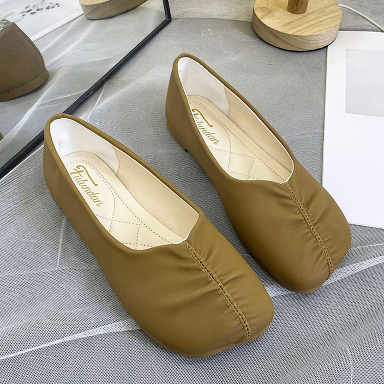 Ladies Fashion Solid Color Leather Surface Square Toe Comfortable Flat Casual Shoes Chunky Loafer Khaki