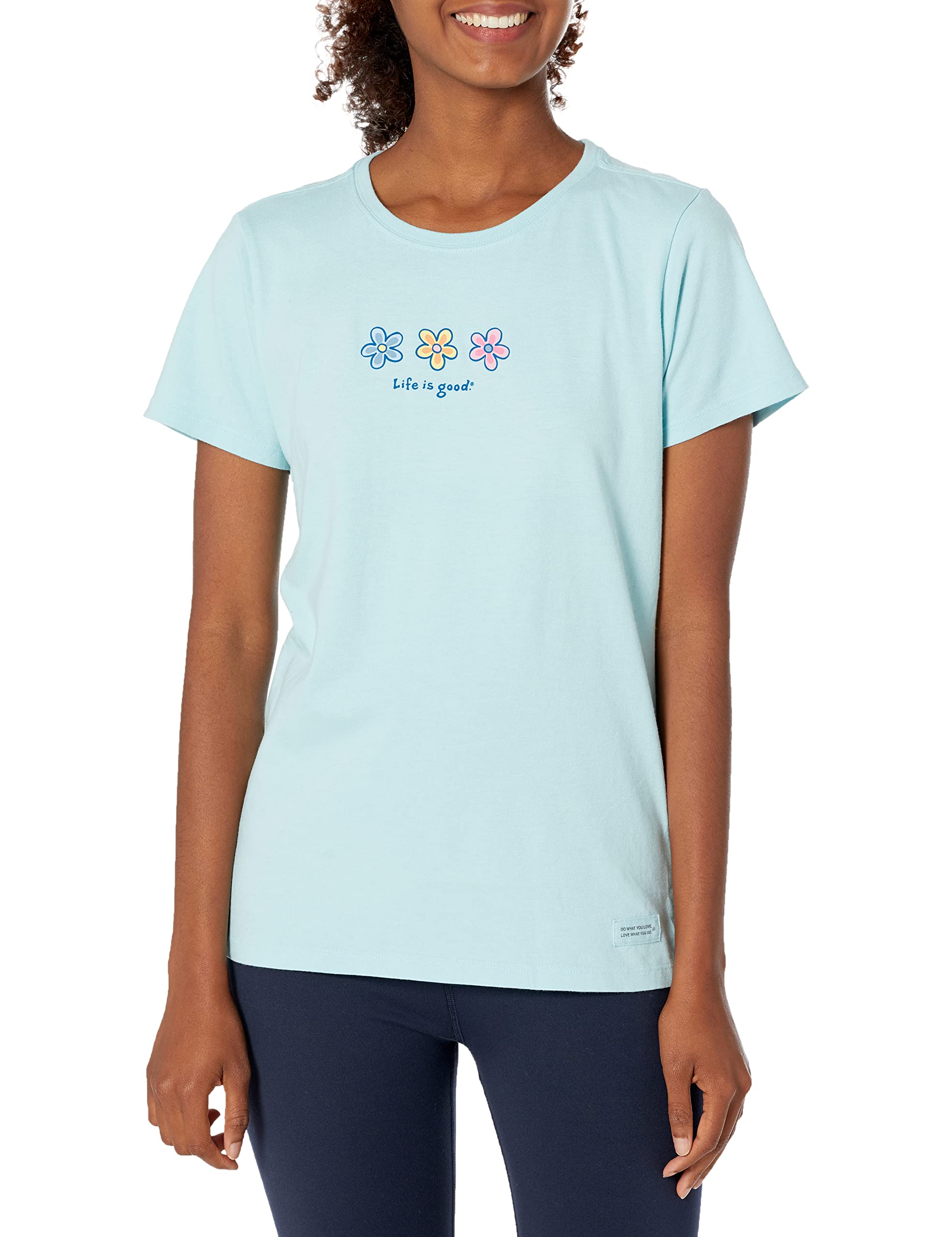 Life is Good Women's Vintage Crusher Graphic T-Shirt Three Daisies, Beach Blue, Large