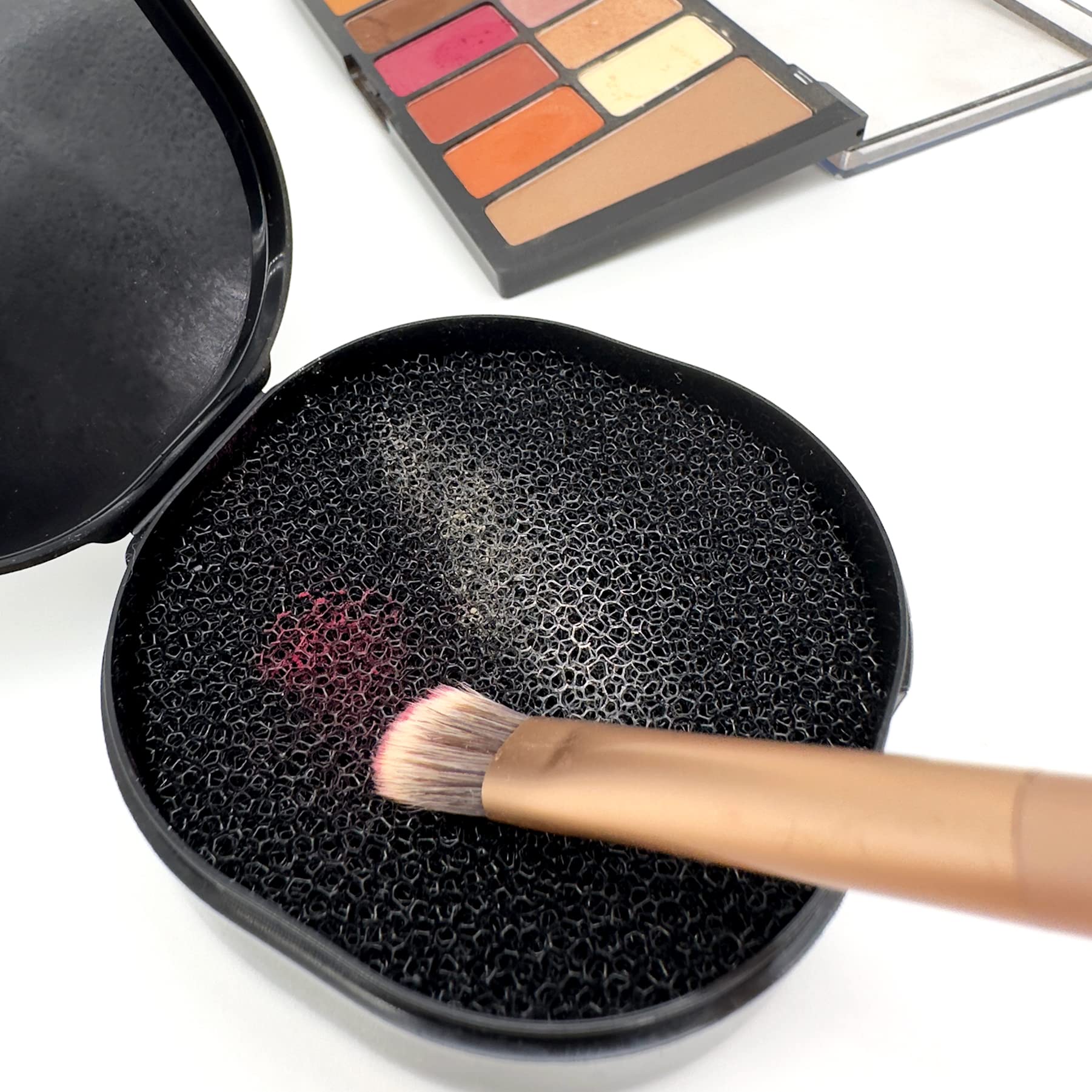 Makeup Sponge Brush Cleaner, Dry Makeup Eyeshadow Brush Cleaner Removal Color Switch Sponge Make Up Cleaning Tool - Pack of 2