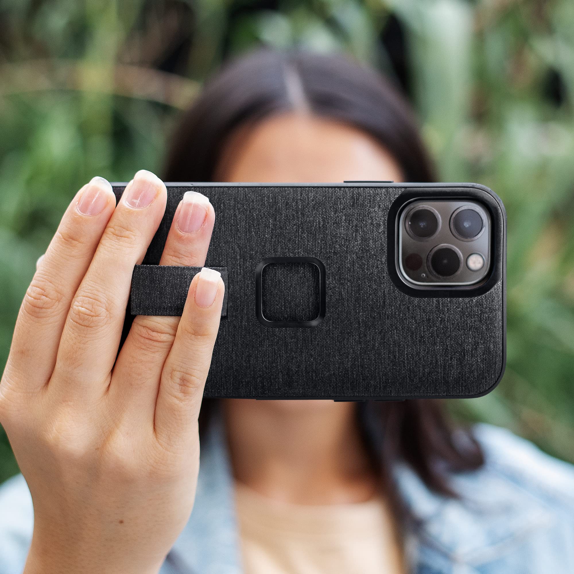 Peak Design Mobile Everyday Loop Case iPhone 14 Pro - Charcoal Gray