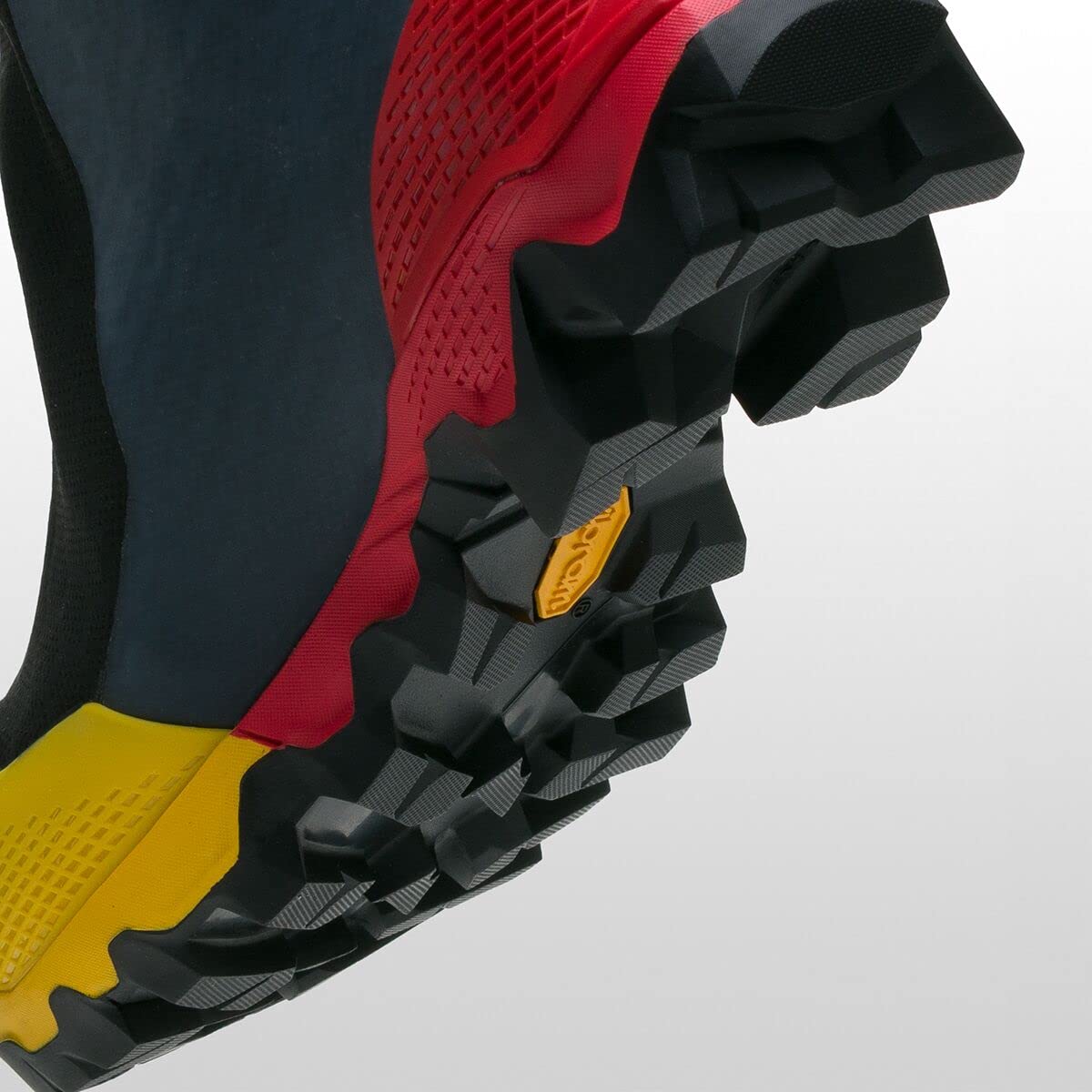 La Sportiva Mens Aequilibrium TOP GTX Mountaineering/Hiking Shoes, Black/Yellow, 10.5
