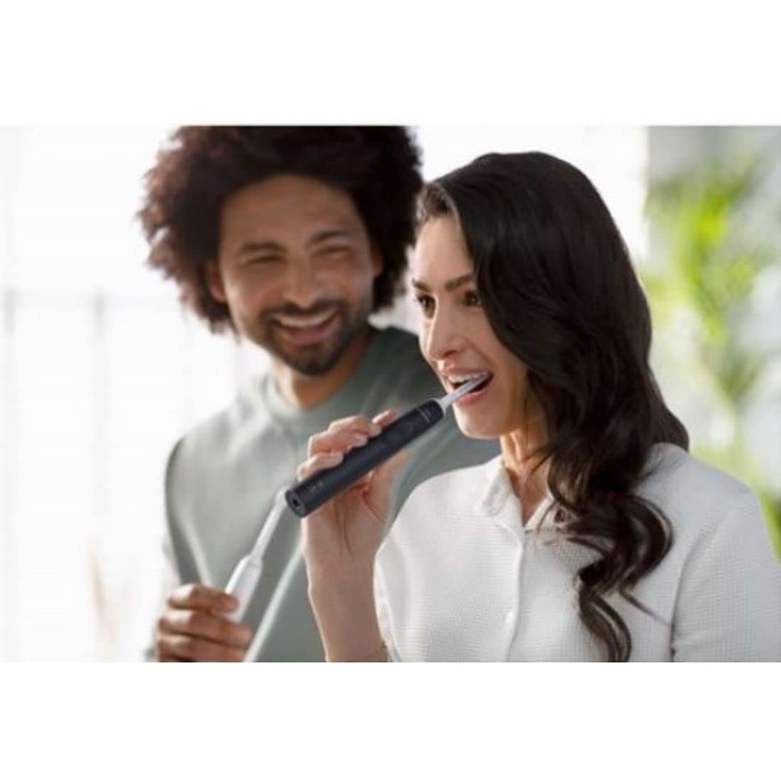 Philips Sonicare HX3681/04 Series 3000 Rechargeable Electric Toothbrush with Dynamic Cleaning Action, Built-in Quadpacer & SmarTimer - (Black)