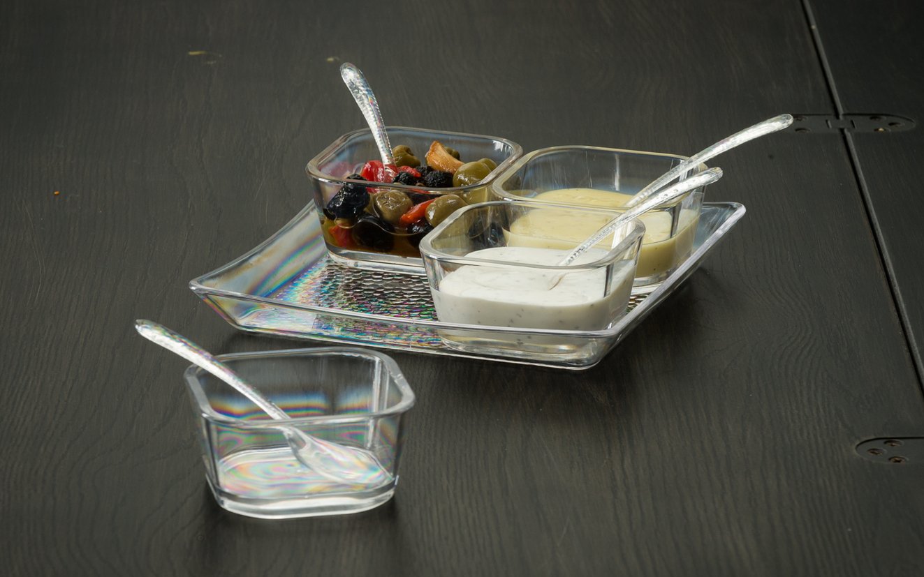 Lillian Tablesettings Clear Premium Acrylic Serving Set With Spoons (7.75" x 7.75" x 1", Pack of 6) - Perfect for Parties, Events, & Dining