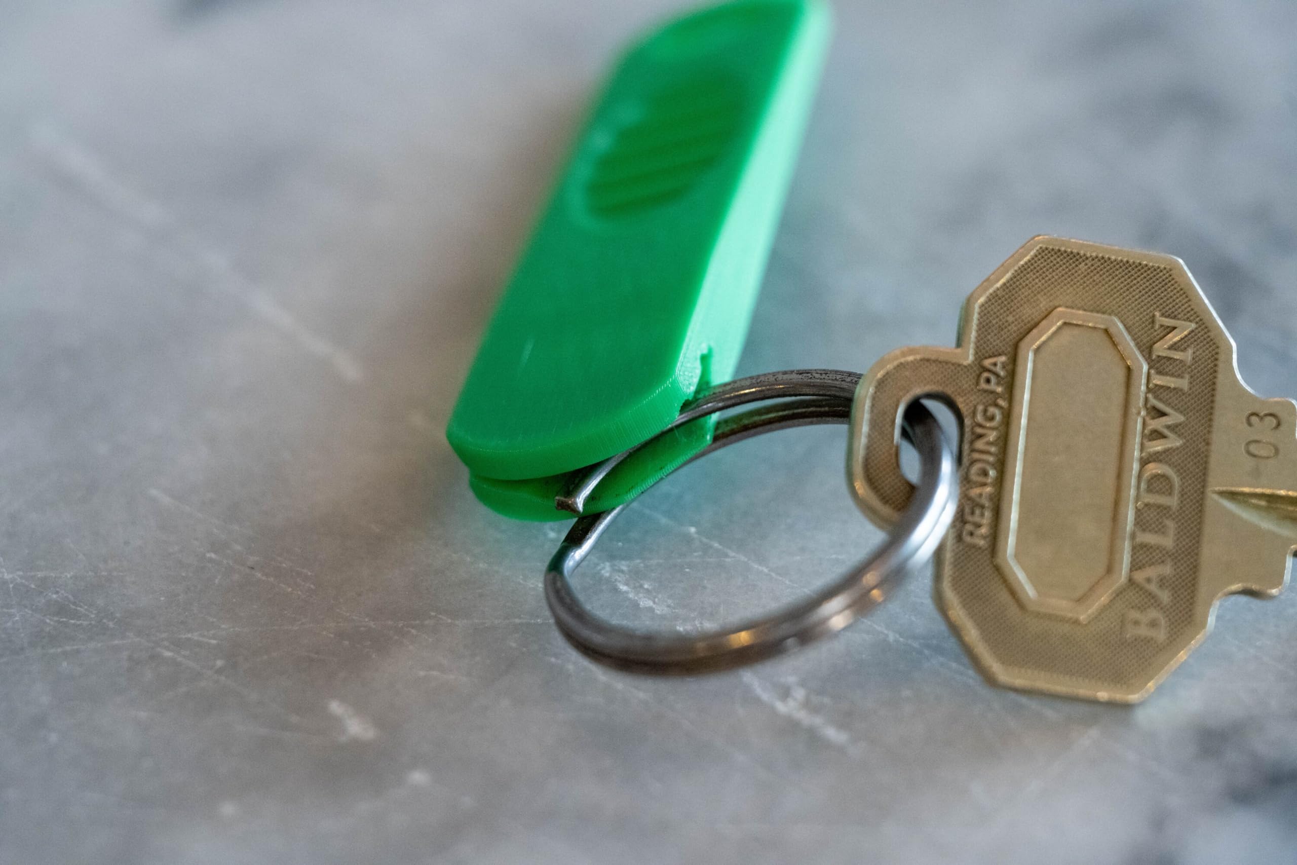 NailSafe: Card Grabber Card Clip for Long Nails, Acrylic Debit Bank Card Grabber, Functions as a Nail, Keyring Opener, can Opener