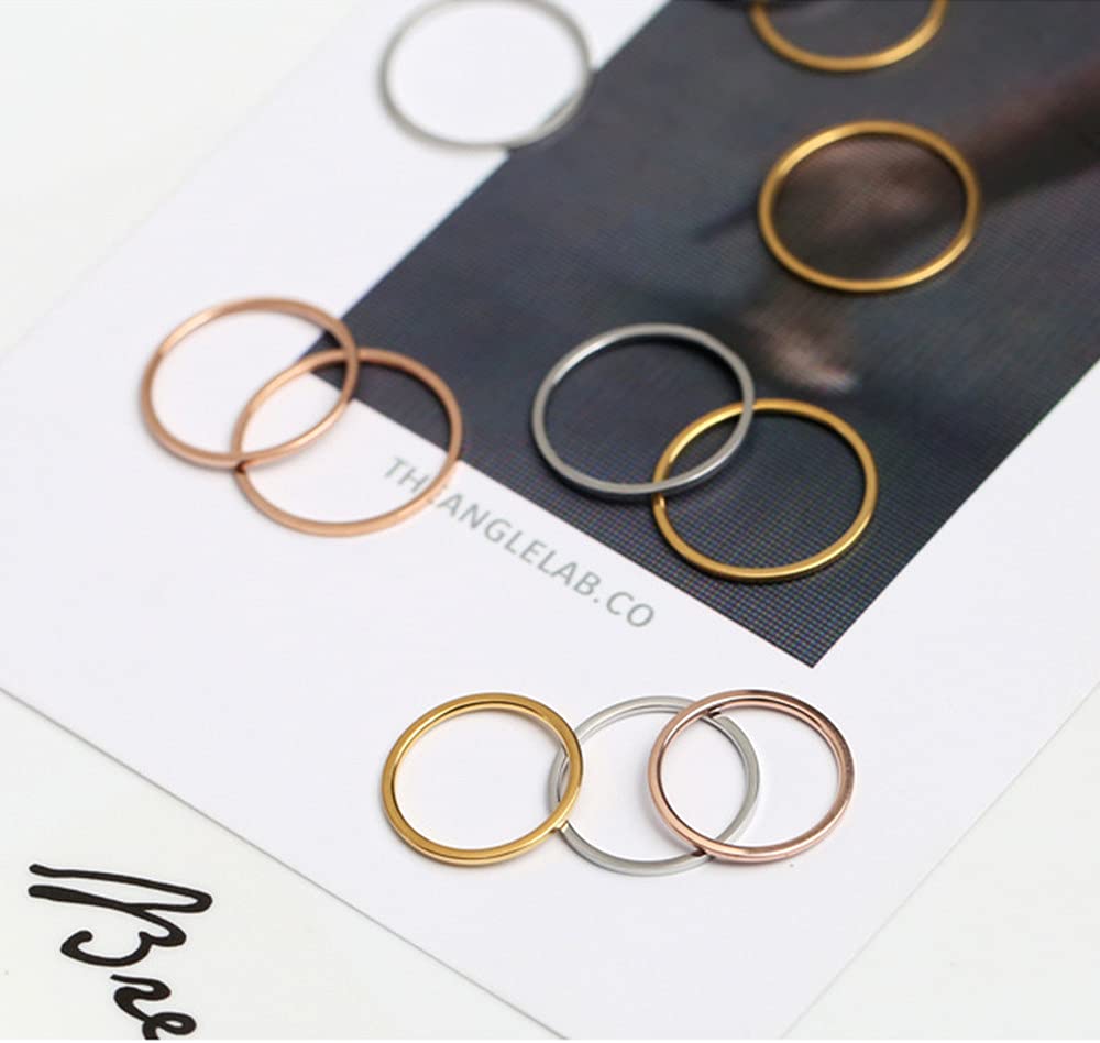 LuckyAmor 3pcs Stainless Steel Stackable Rings for Women Band Rings Knuckle Finger Stacking Ring 1mm Wide Cute Thin Titanium Wedding Rings Smooth Polished Silver/Gold Tone Size 6-9