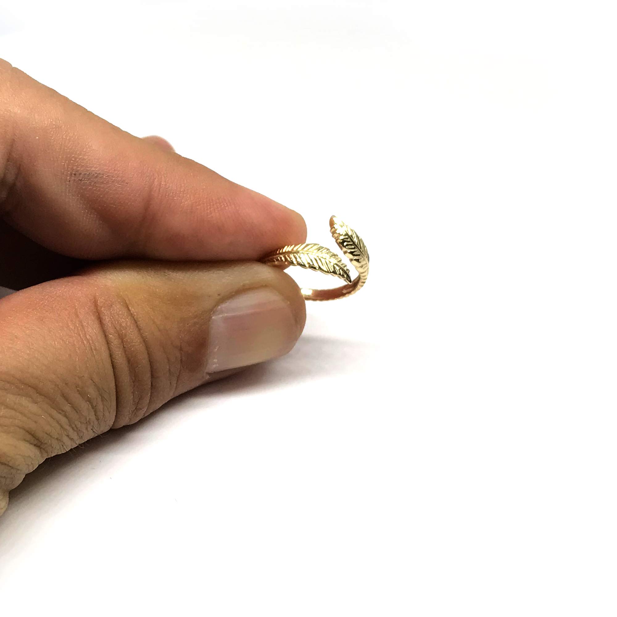 Jewelry Affairs 14K Yellow Gold Leaf Adjustable Toe Ring 9mm