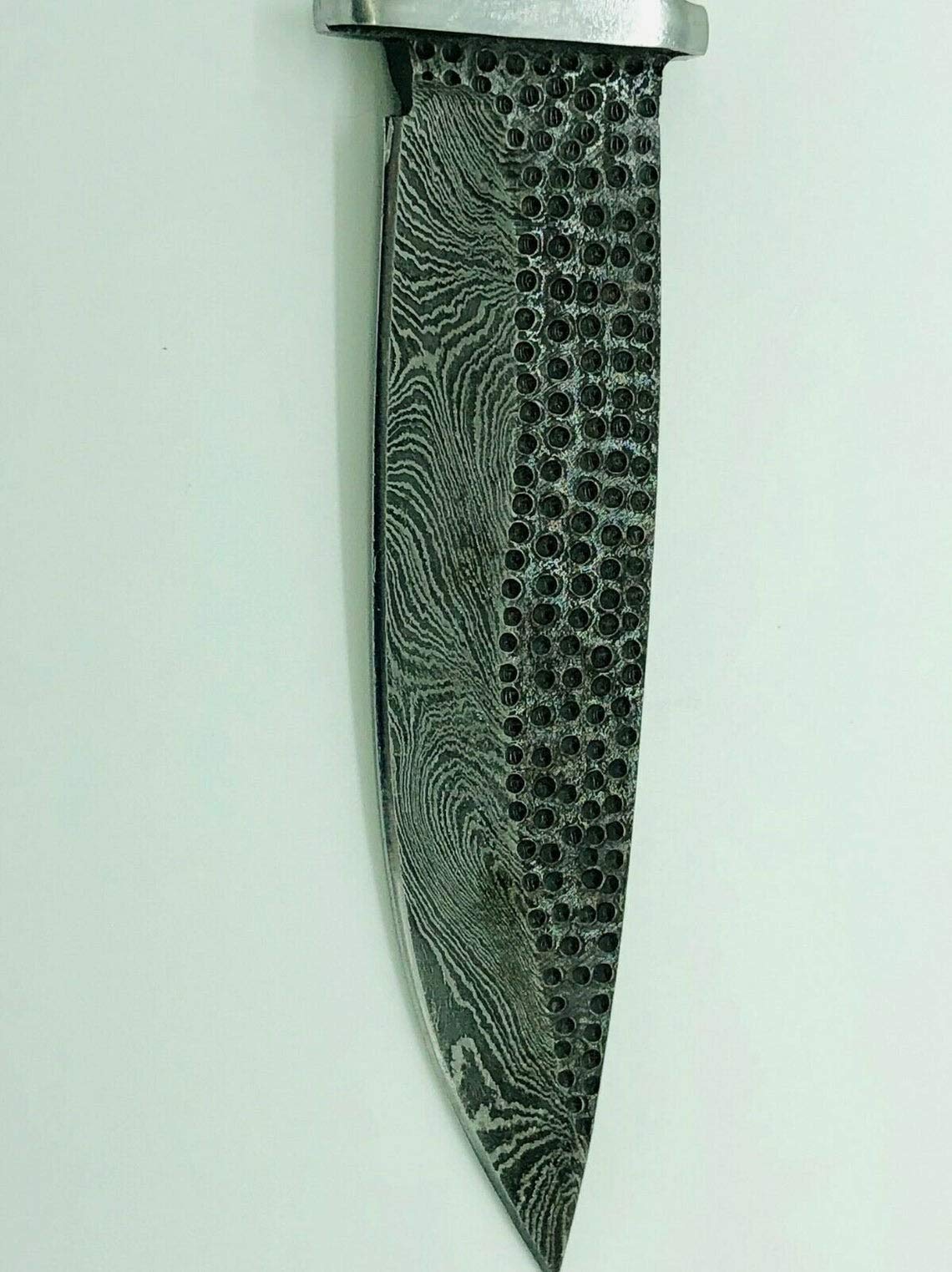 Leopard Picks Handmade Damascus Hunting Knife Ram Horn Handle Full Tang