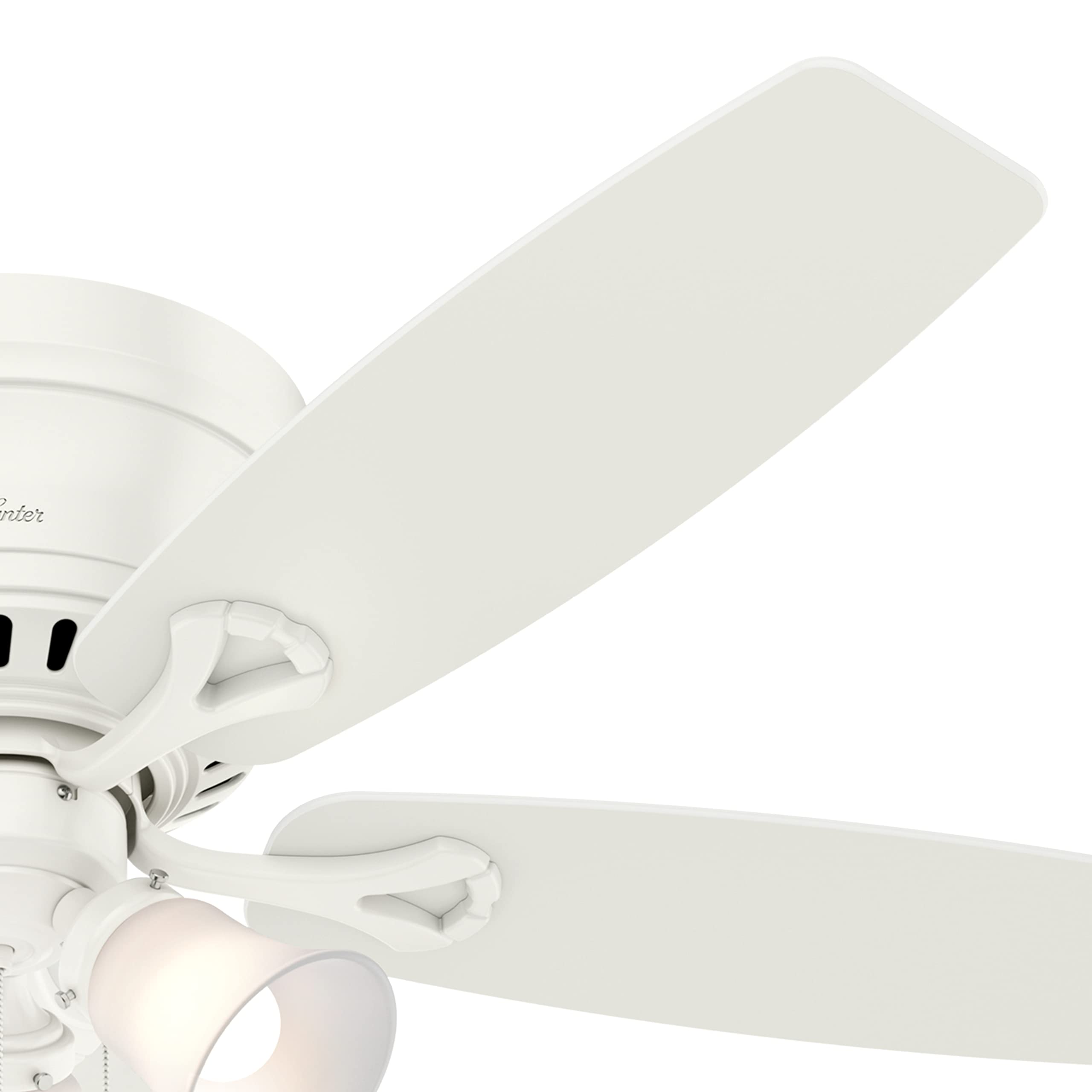 Hunter Fan 52 inch Low Profile Fresh White Indoor Ceiling Fan with Light Kit and Pull Chain (Renewed)