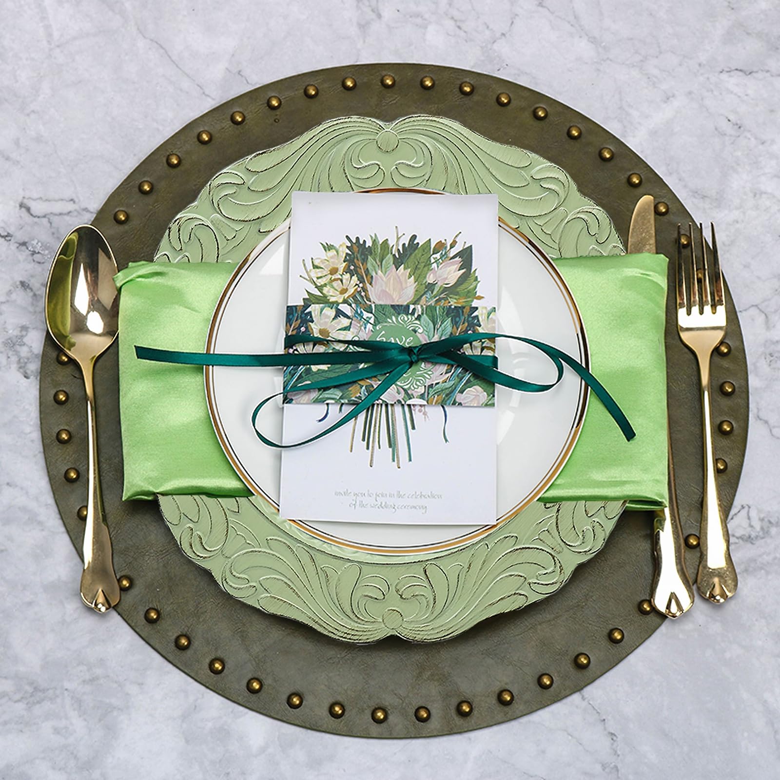 Leemxiiny Antique Green Charger Plates with Embossed Edge, Plastic Flora Decorative Chargers for Dinner Plates Set of 6 Bulk Wedding for Table Setting, Party, Holiday