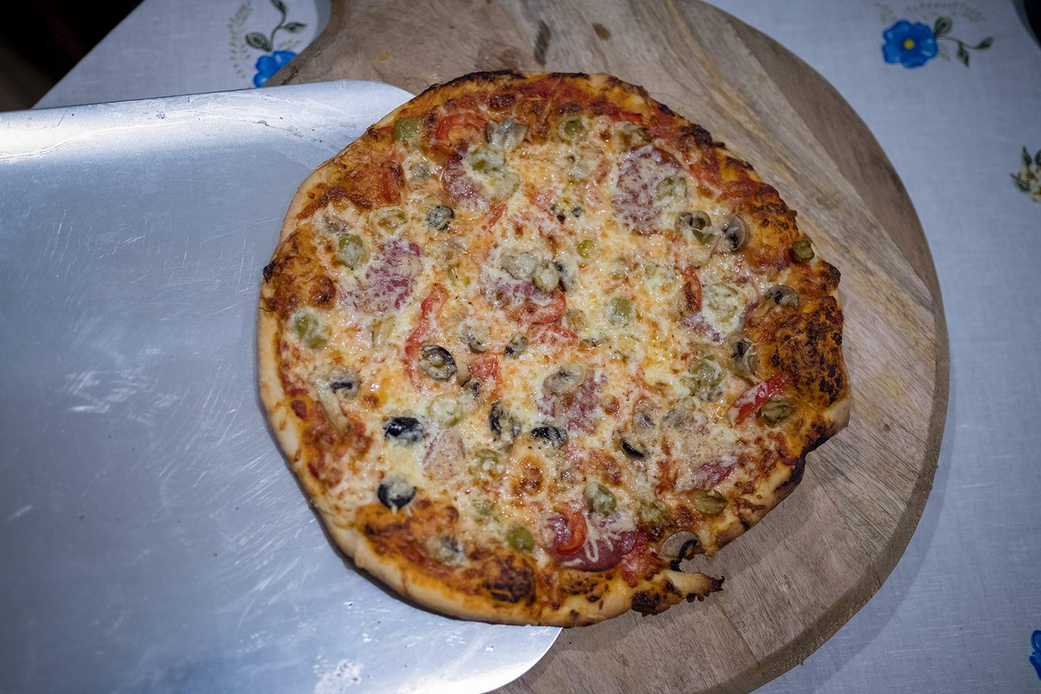 Perforated Pizza Peel, Professional 12 x 14 Inch Paddle Anodized Aluminum Turning Peel with detachable wood handle for Home Made Pizza By Q's INN.
