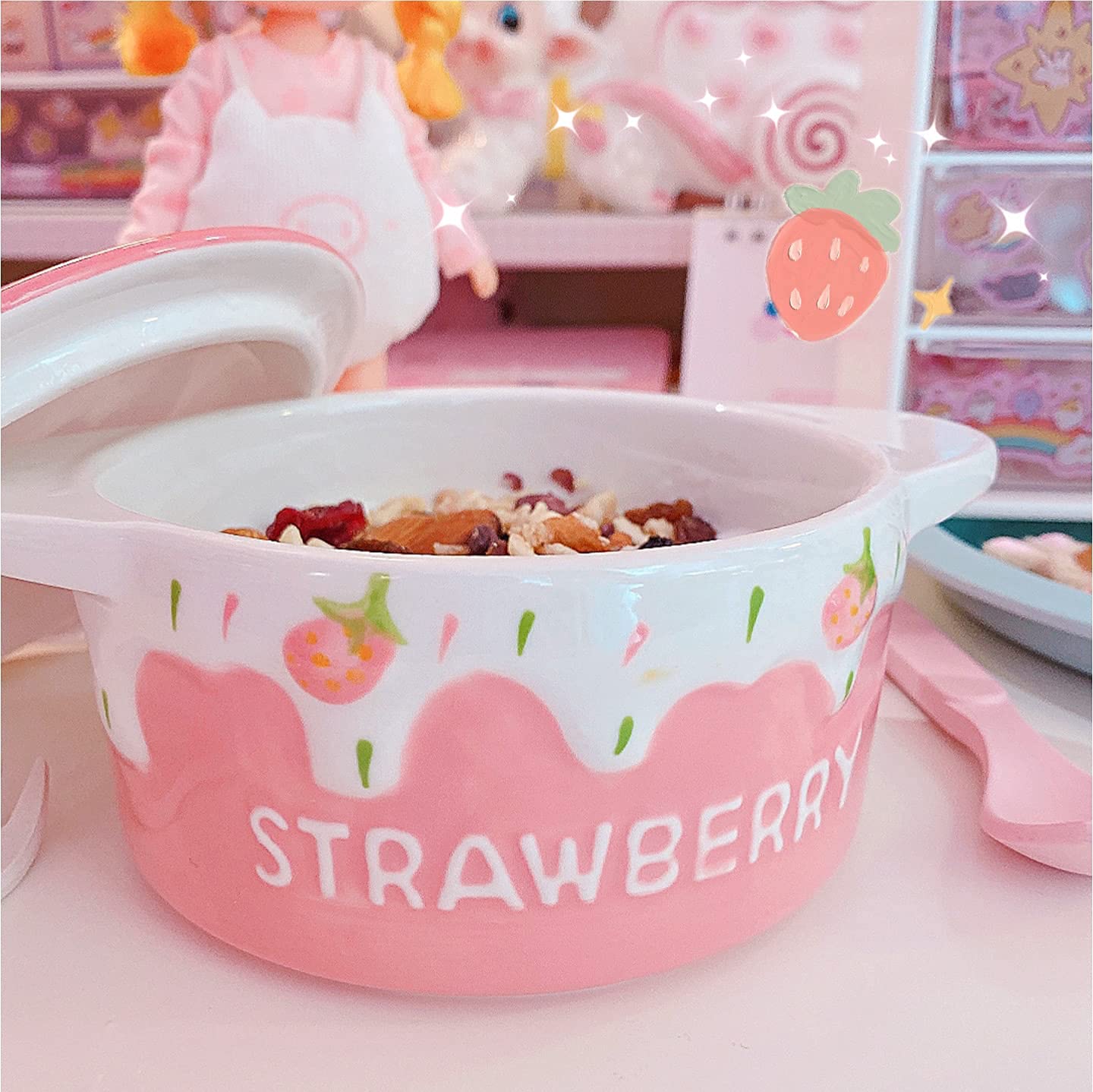 LELAKAYA Cute Strawberry Enameled Porcelain Bowl With Handle, Fruit Salad, Dessert, Rice, Cereal, Noodle, Breakfast Bowl WIth Lid, Household Tableware 6.18"X3.35"