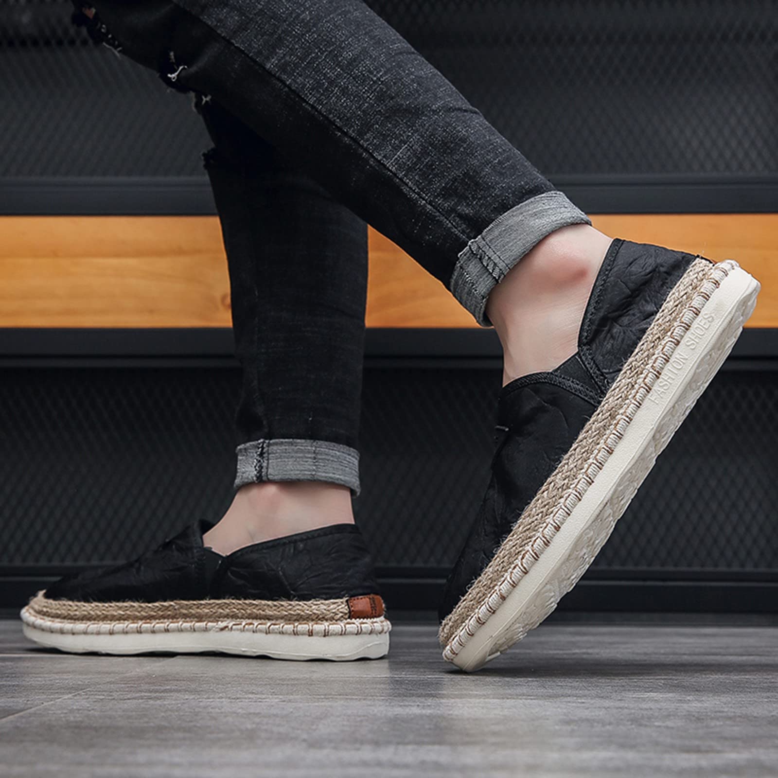 Men Low Top Breathable Casual Walking Shoes Canvas Most Popular Mens Casual Shoes Black