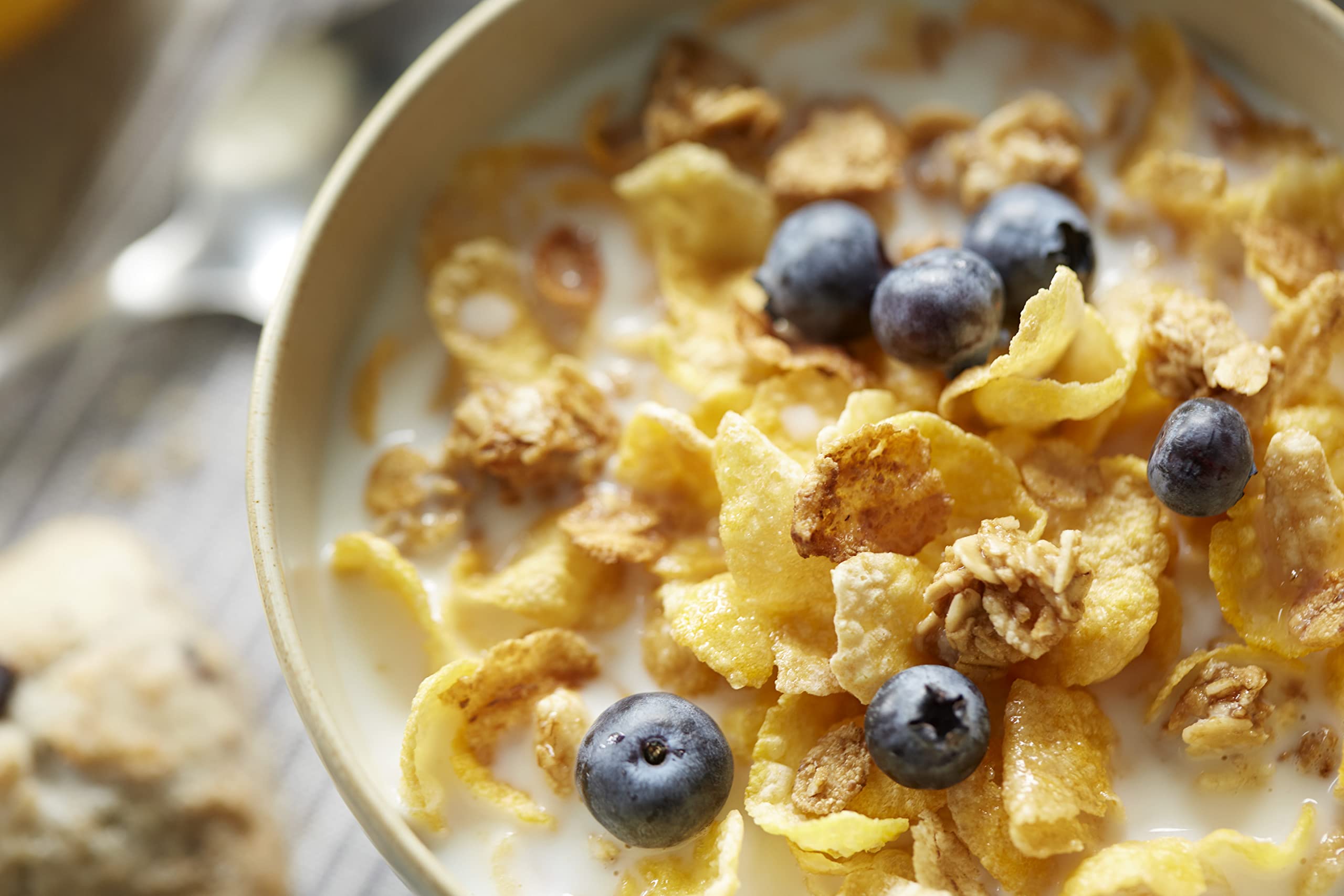Honey Bunches of Oats Honey Roasted Breakfast Cereal, Honey Oats Cereal with Granola Clusters, 18 OZ Box
