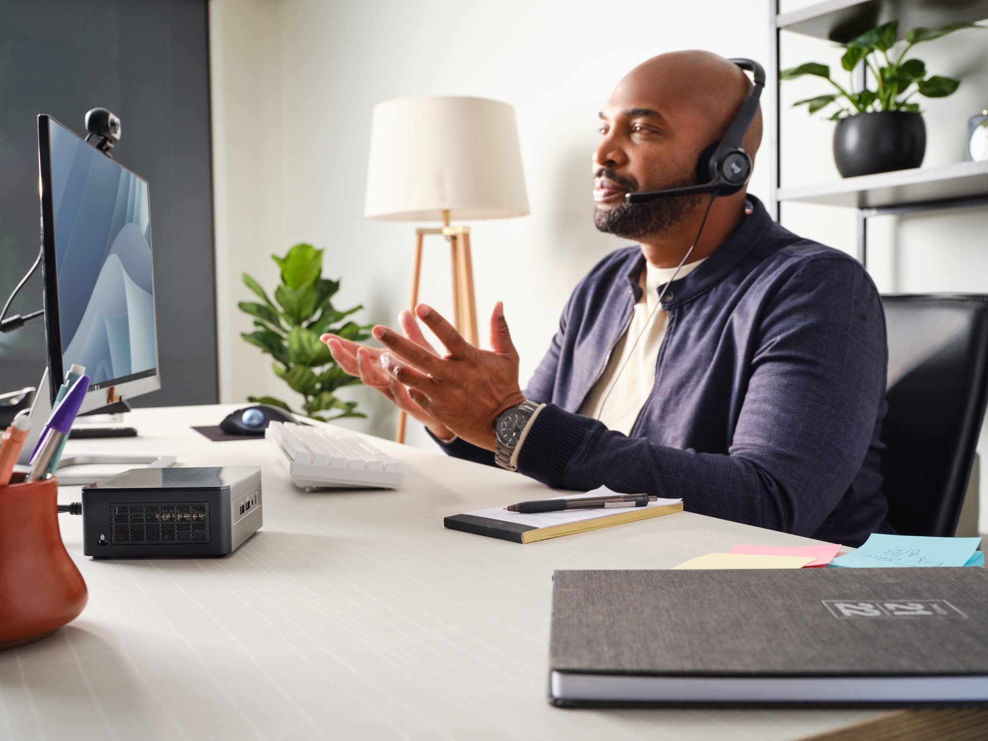 Intel NUC 12 NUC12WSHi5 Mini PC 12th G Core i5-1240P, 12 Cores (4P+8E), 16 Threads, 12MB Intel Smart Cache, Intel Iris Xe Graphics, up to 64GB RAM, up to 2TB SSD, Windows 11pro (16GB RAM / 1TB SSD)