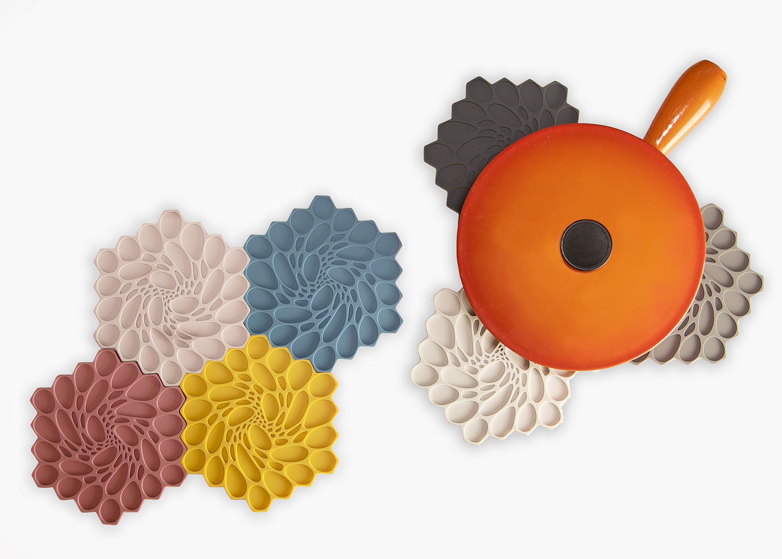 modern-twist 7 x 7" Hive Silicone Trivet, Heat Resistant Up To 675°F, Non Slip, Protects Table From Heat, Cloud, Pack of 1