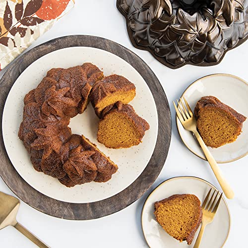Nordic Ware Harvest Leaves Bundt Pan, Bronze