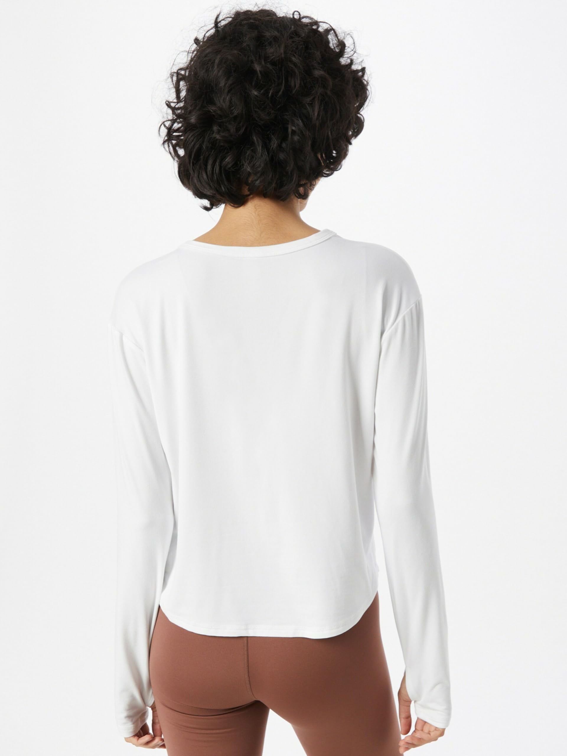 Marika Women's Essential Long Sleeve T-Shirt, White, Medium