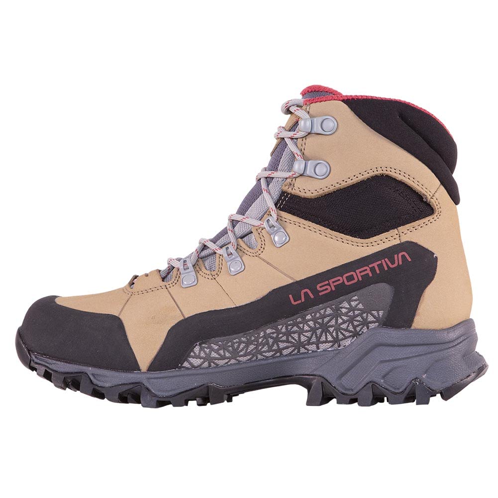 La Sportiva Womens Nucleo High II GTX Hiking Boots, Aloe/Velvet, 5.5
