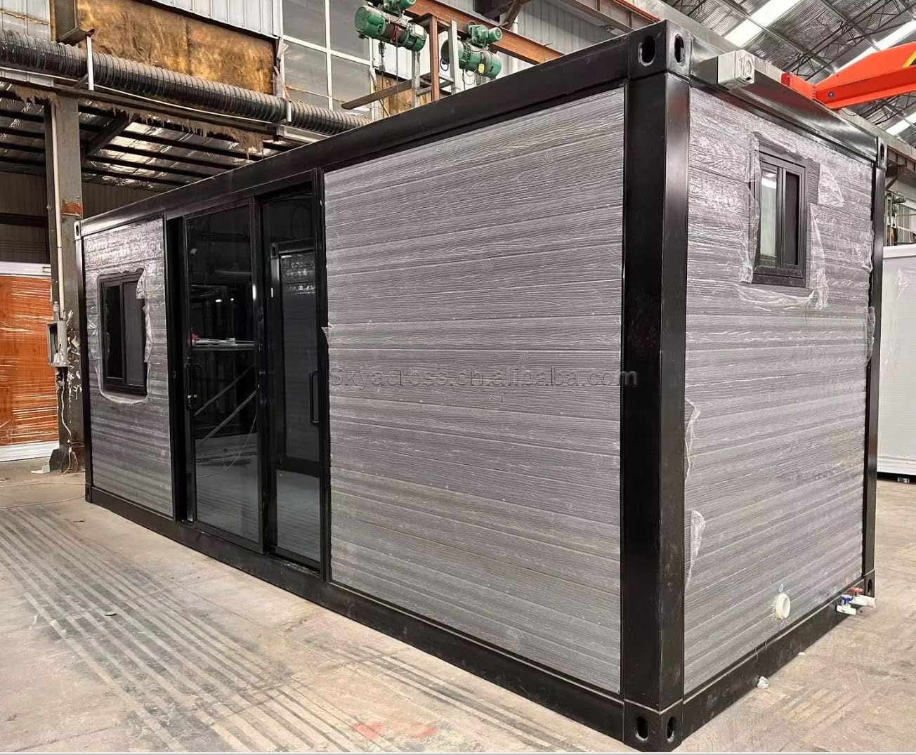 Portable Container Tiny House. Prefab 20ft Home with Bathroom. Container Movable House .Can be Used as a Warehouse, Office, Storage and Guest House, Luxury Bathroom & Shower (with Airconditioning)