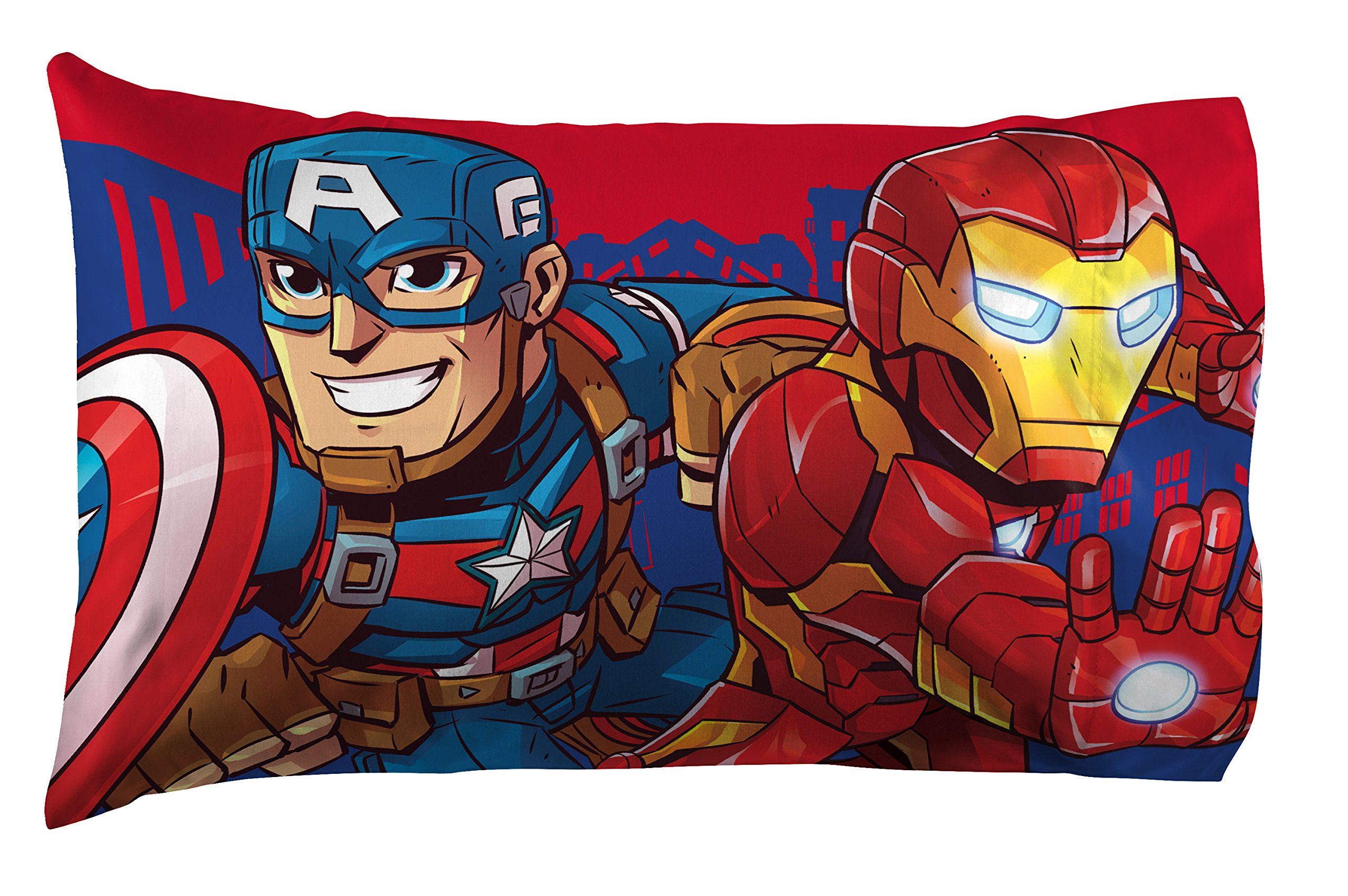 Jay Franco Marvel Super Hero Adventures Avengers Heroes Amigos 4 Piece Toddler Bed Set β Super Soft Microfiber Bed Set β Bedding Features Captain America, Hulk, Iron Man, & Spiderman