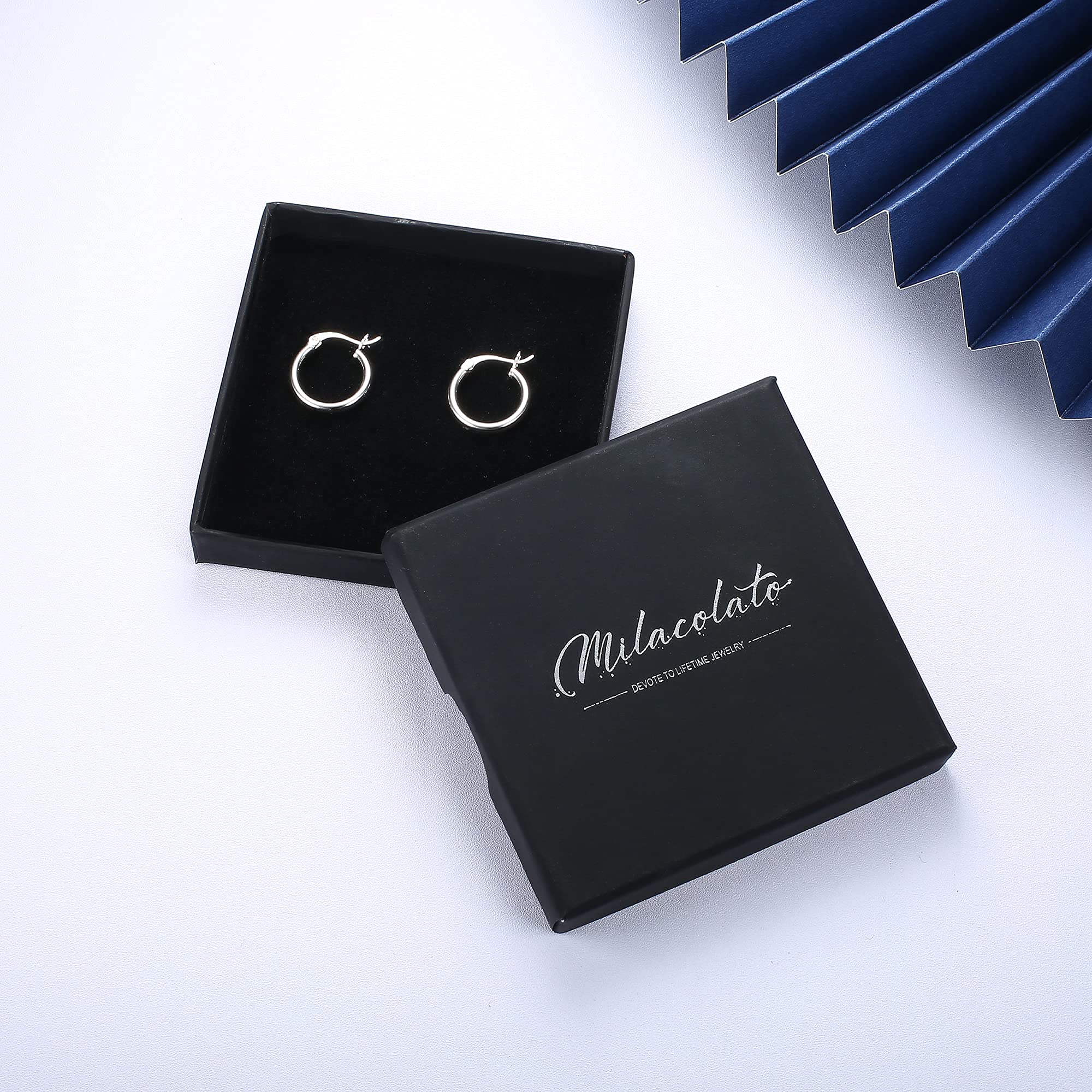 Milacolato 925 Sterling Silver Twisted Hoop Earrings 18K White Gold Plated Wave Chunky Hoop Earrings Hypoallergenic Huggie Stud Earrings for Women