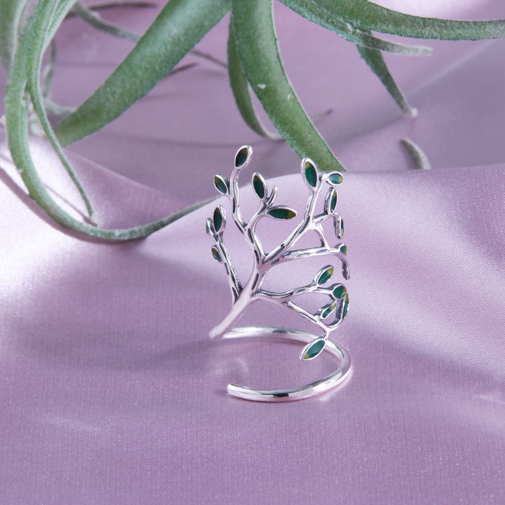 Helen de Lete Innovative The Tree Of Life Sterling Silver Open Ring