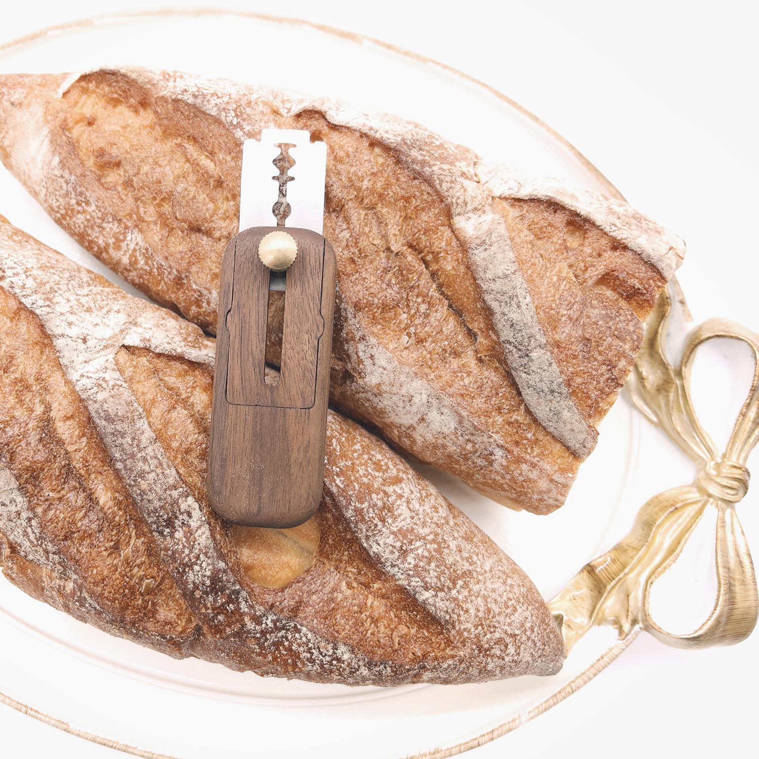 RillyRellow Extractable Bread Lame, Wooden Crafted Bread Lame Slashing Tool, for Dough Scoring Knife, Cut Patterns for Sourdough Bread Slashing, Black Walnut (Without Blade)