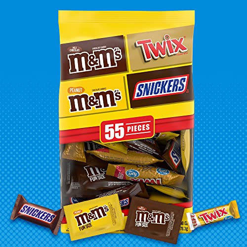 M&M'S, SNICKERS & TWIX Variety Pack Fun Size Milk Chocolate Candy Bars Assortment, 30.98-Ounce 55 Piece Bag