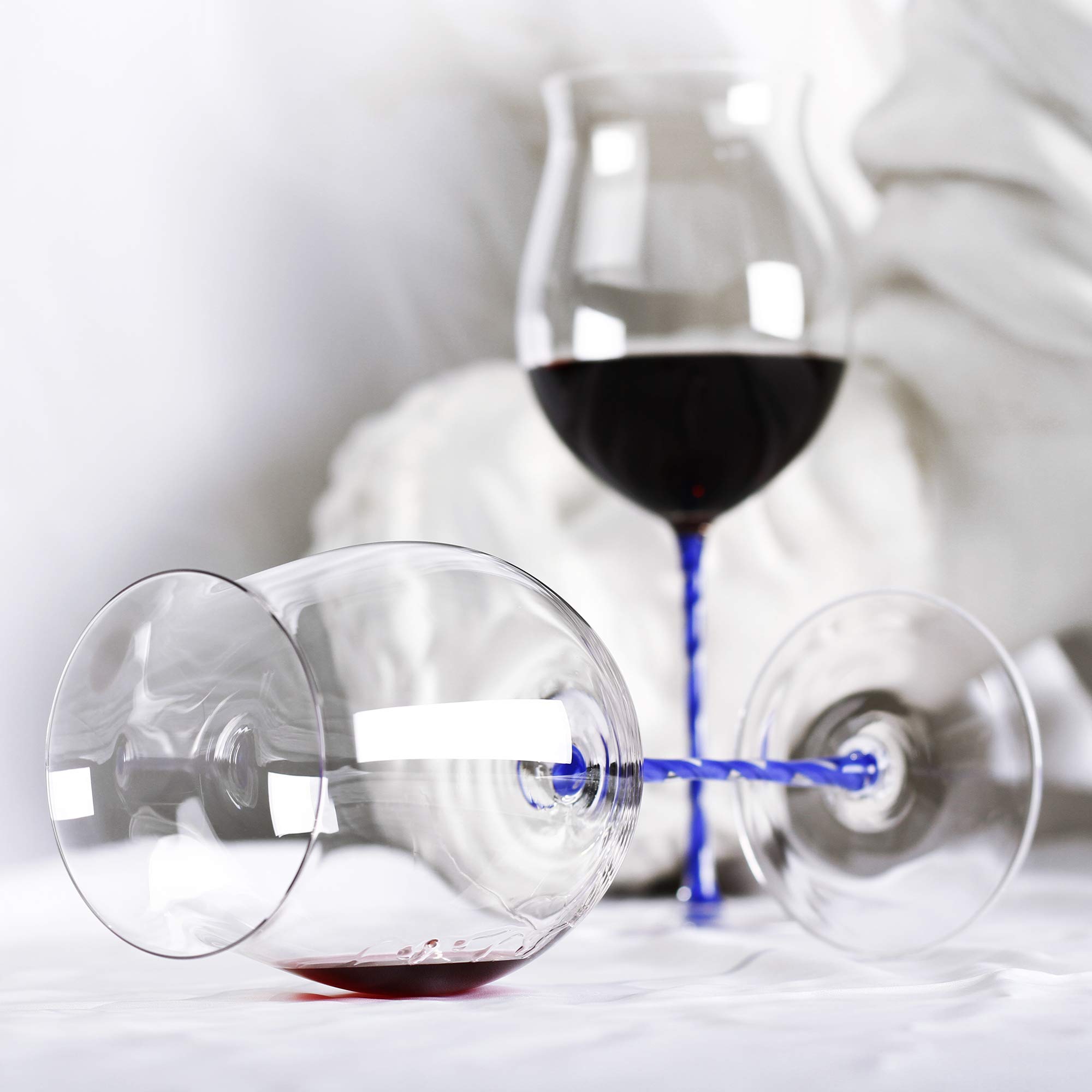 LUXU Wine Glasses(32oz) with Long Blue Stem & Clear Base,Luxury Crystal Red & White Wine Glasses Set of 2, Hand Blown,New World Designed Goblet in Premium Box,Perfect idea for Wine Lovers