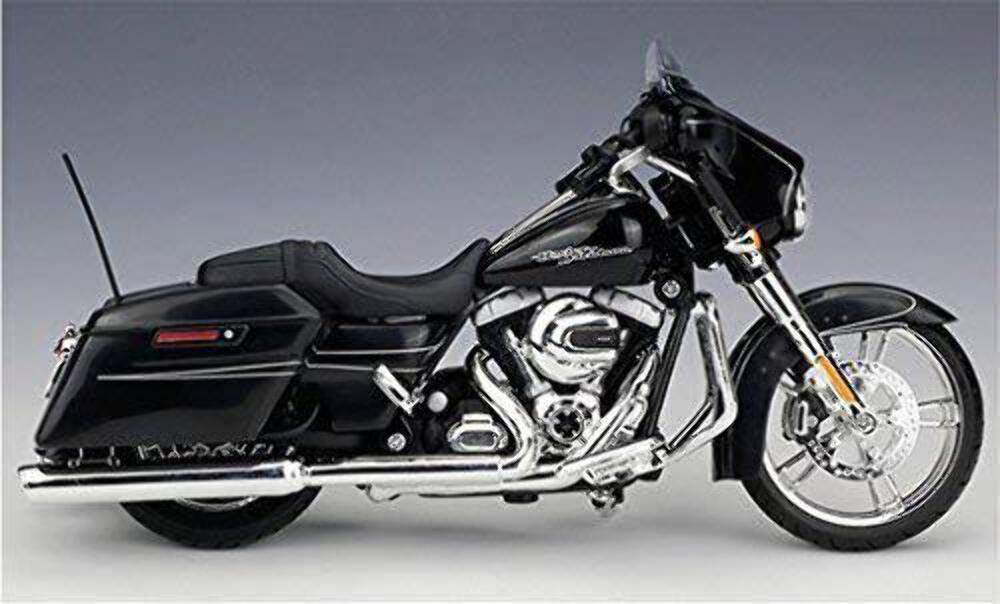 Maisto 2015 Harley Davidson Street Glide Motorcycle 1/12 Scale Pre-Built Model Black