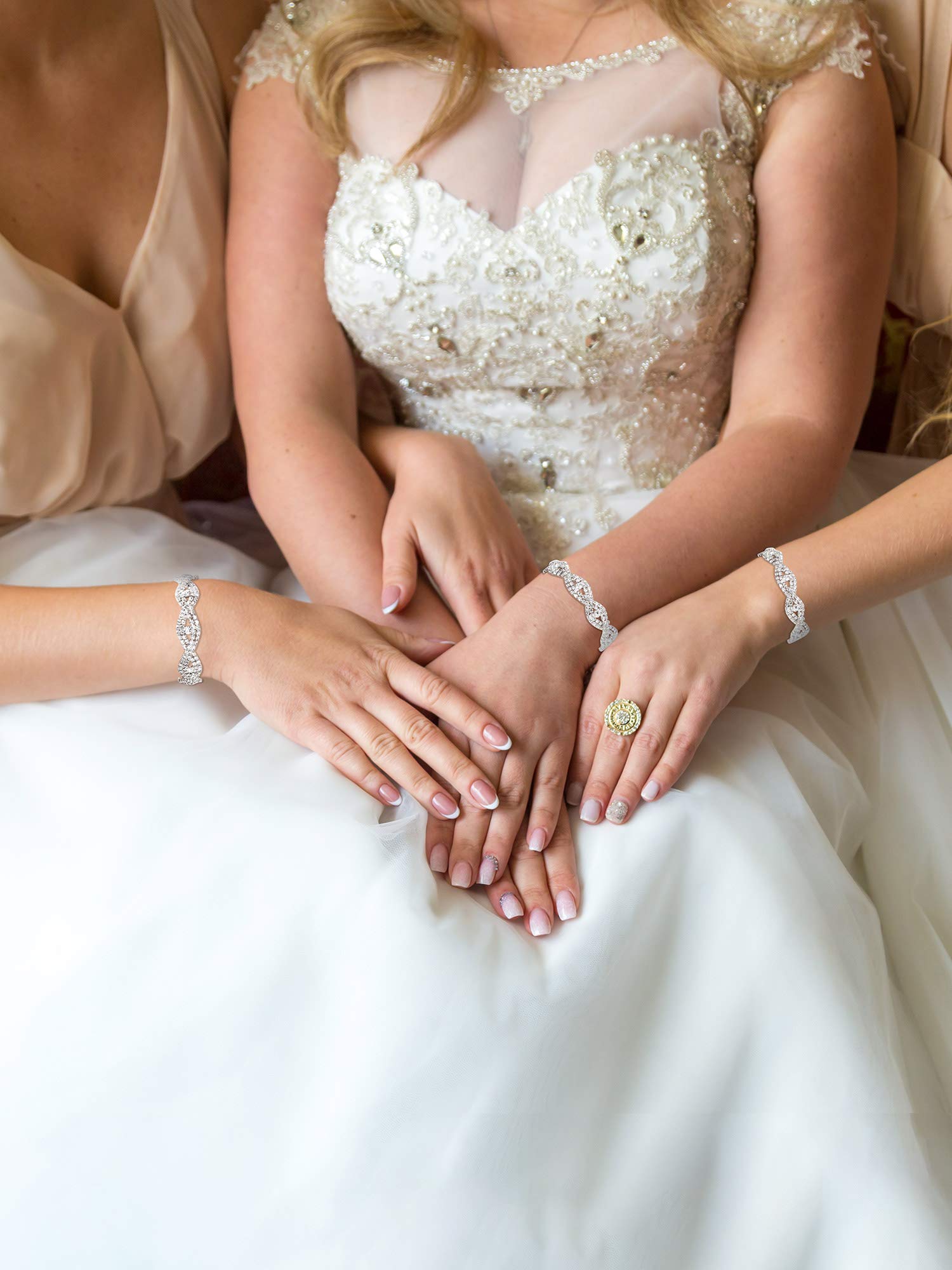 Hicarer 5 Pieces Bridesmaid Bracelets with Bride Hair Tie for Friend Wedding Gift