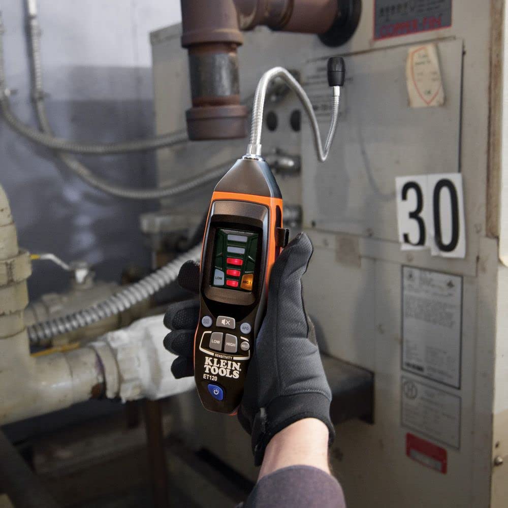 Klein Tools ET120 Gas Leak Detector, Combustible Gas Leak Tester with 18-Inch Gooseneck Has Range 50 - 10,000 ppm, Includes Pouch, Batteries
