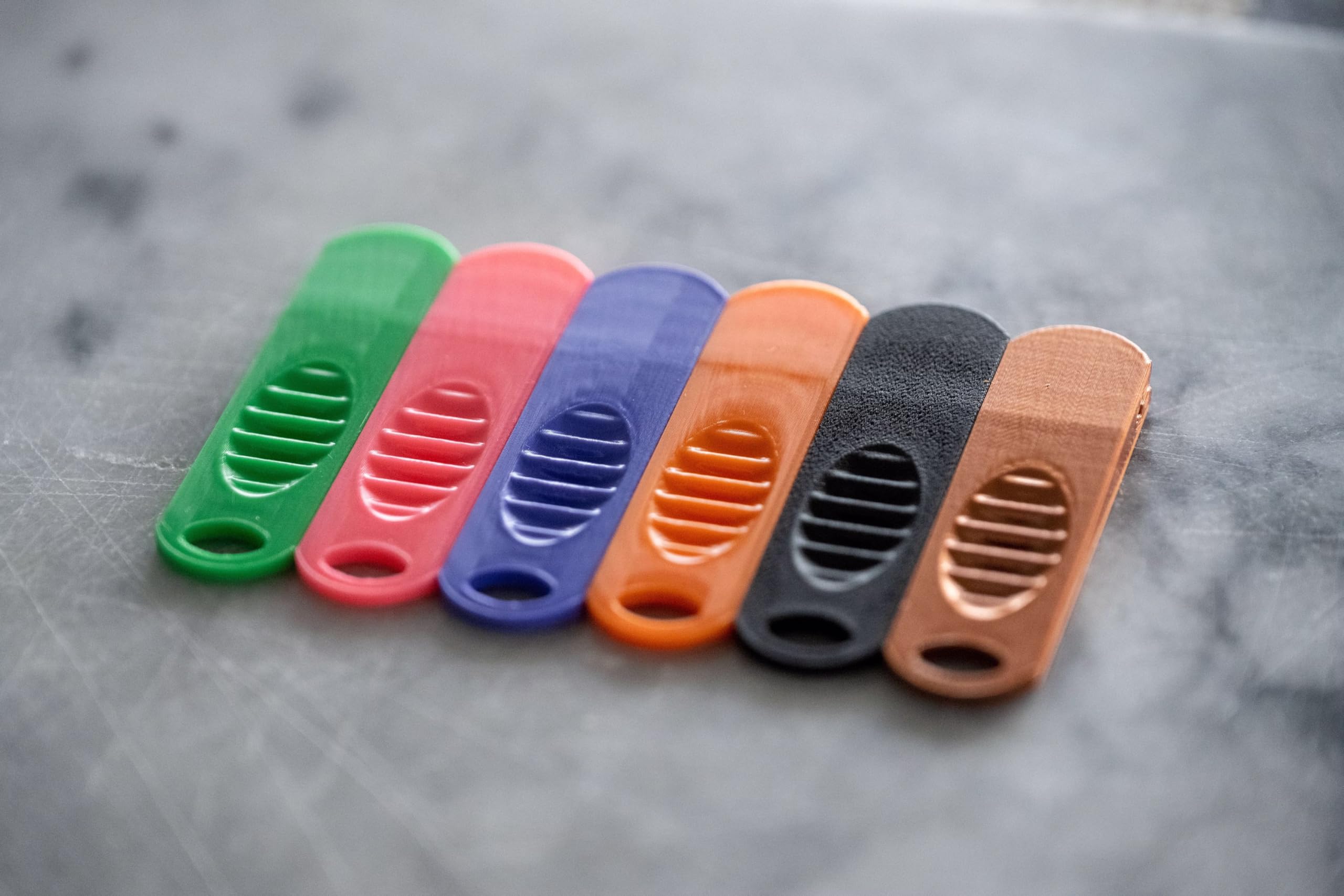 NailSafe: Card Grabber Card Clip for Long Nails, Acrylic Debit Bank Card Grabber, Functions as a Nail, Keyring Opener, can Opener