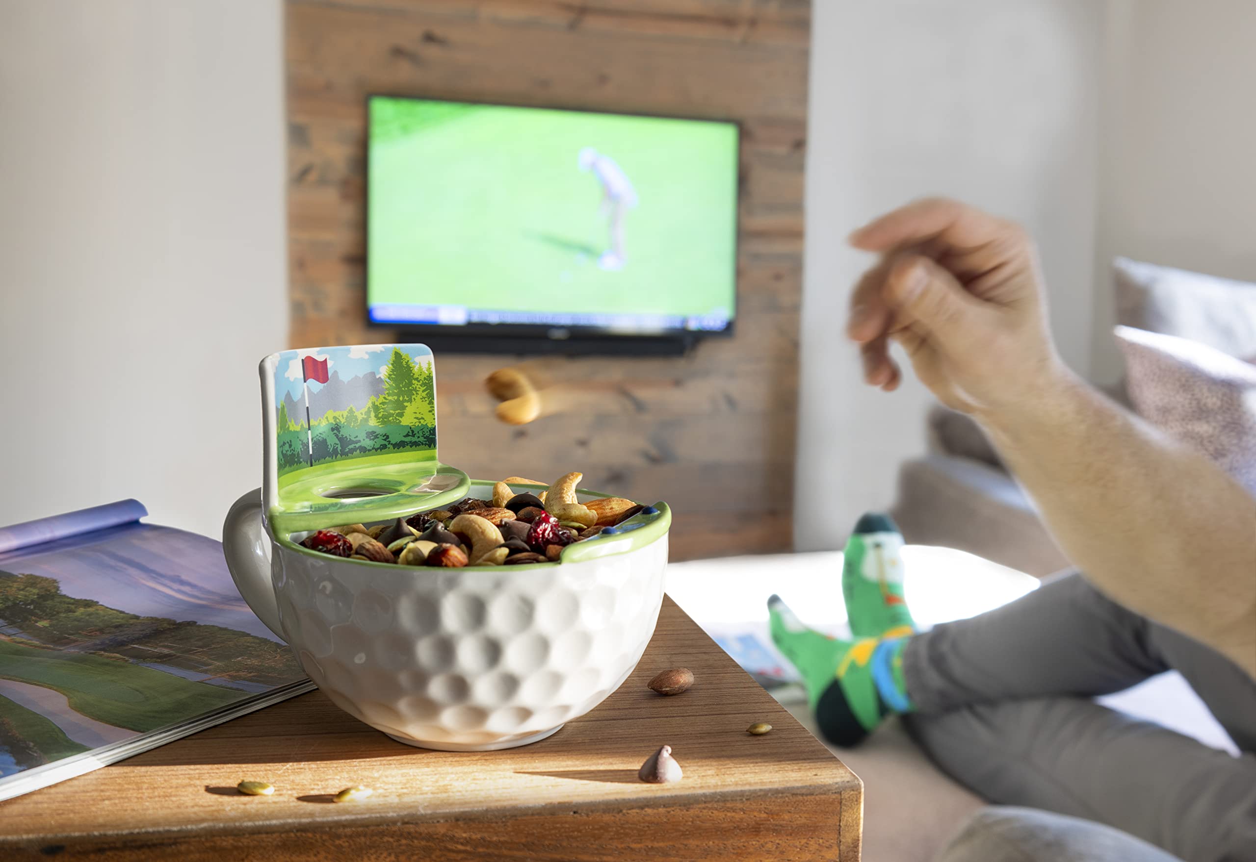 MAX'IS Creations The Golf Mug With A Green, Novelty Ceramic Coffee Mug, Soup Bowl, Funny Idea for Men Women Golfers Dad Him Her Kids Golf Lovers Golf Players, Golf Accessories, 16oz