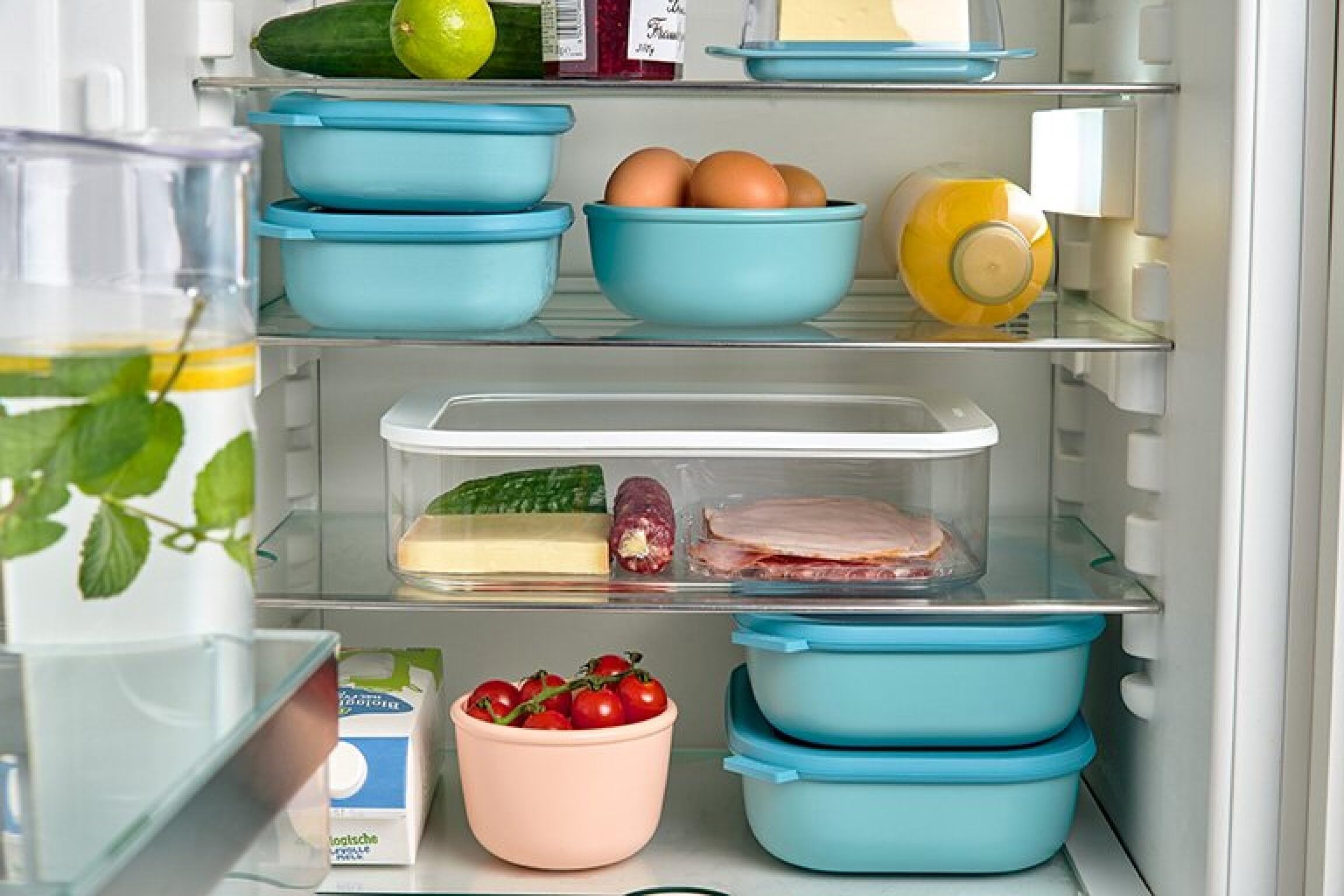 Mepal, Cirqula Set of 4 Multi Food Storage and Serving Bowls with Lids, Food Prep Containers, Deep, Nordic White,1 each: (17oz, 34oz, 68oz, 101 oz), 1 Set