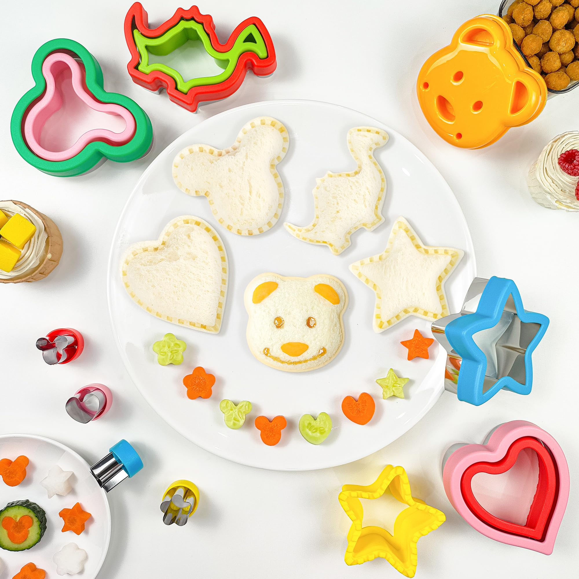 Sandwich Cutter and Sealer, Sandwich Cutter for Kids 5 PCS(BIG), Decruster Sandwich Maker, Great for Lunchbox and Bento Box - Boys and Girls Kids Lunch