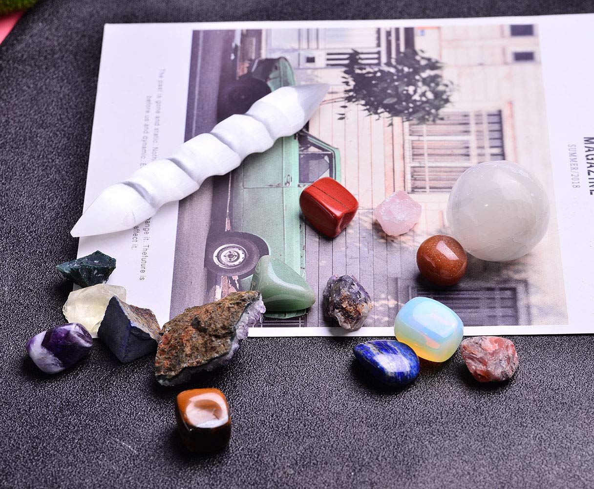 JIC Gem Healing Crystals Kit (16 pcs Set), 6 Raw Chakra Stones, 7 Tumbled Gemstones, Amethyst, Selenite Spiral Wand Double Points, Selenite Sphere Ball
