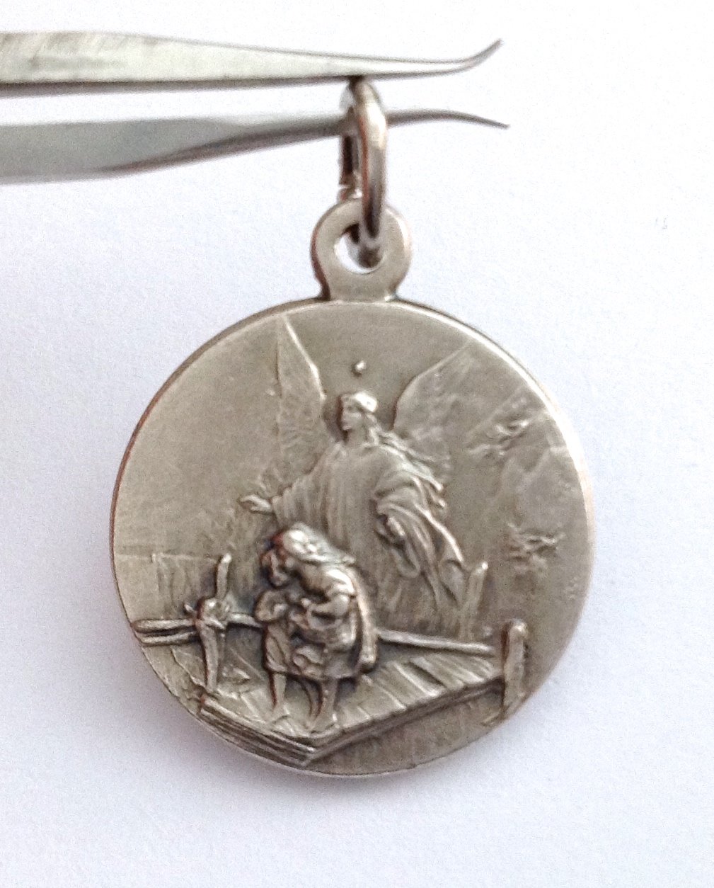 I G J The Saint Guardian Angel Medal - The Patron Saints Medals