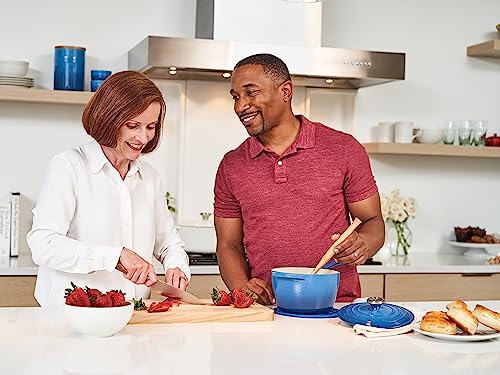 Le Creuset Enameled Cast Iron Signature Saucepan, 2.25 qt., Marseille